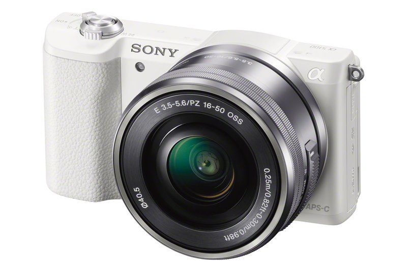 Sony a5100 is the ‘world's smallest interchangeable lens camera'