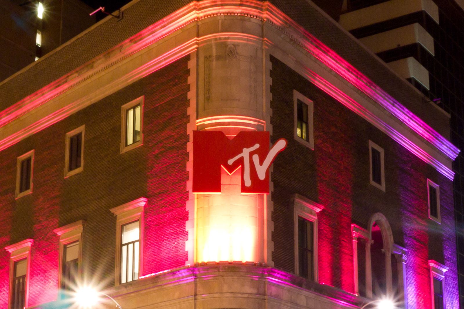 MTV looks to shake up music streaming services with 'play-as-you-go ...