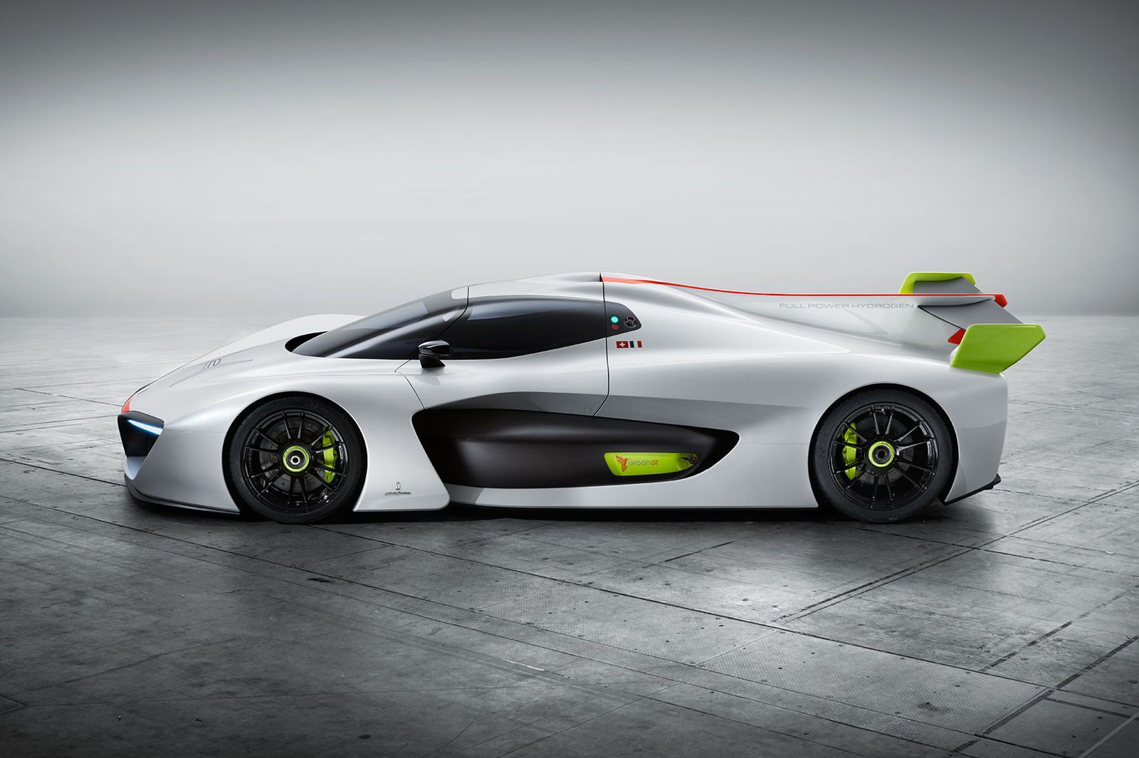 25 of the most incredibly futuristic electric cars from the last few years