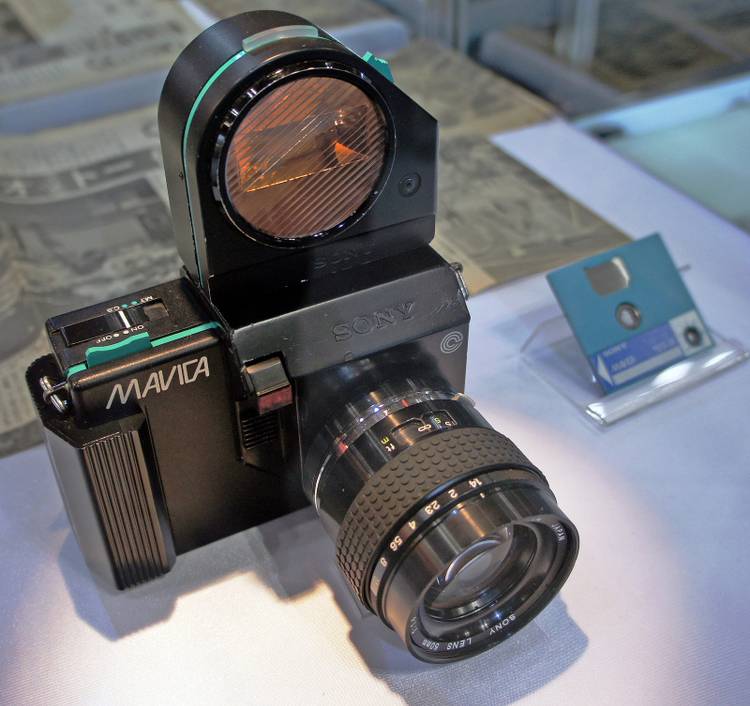 48 of the most unusual cameras ever made