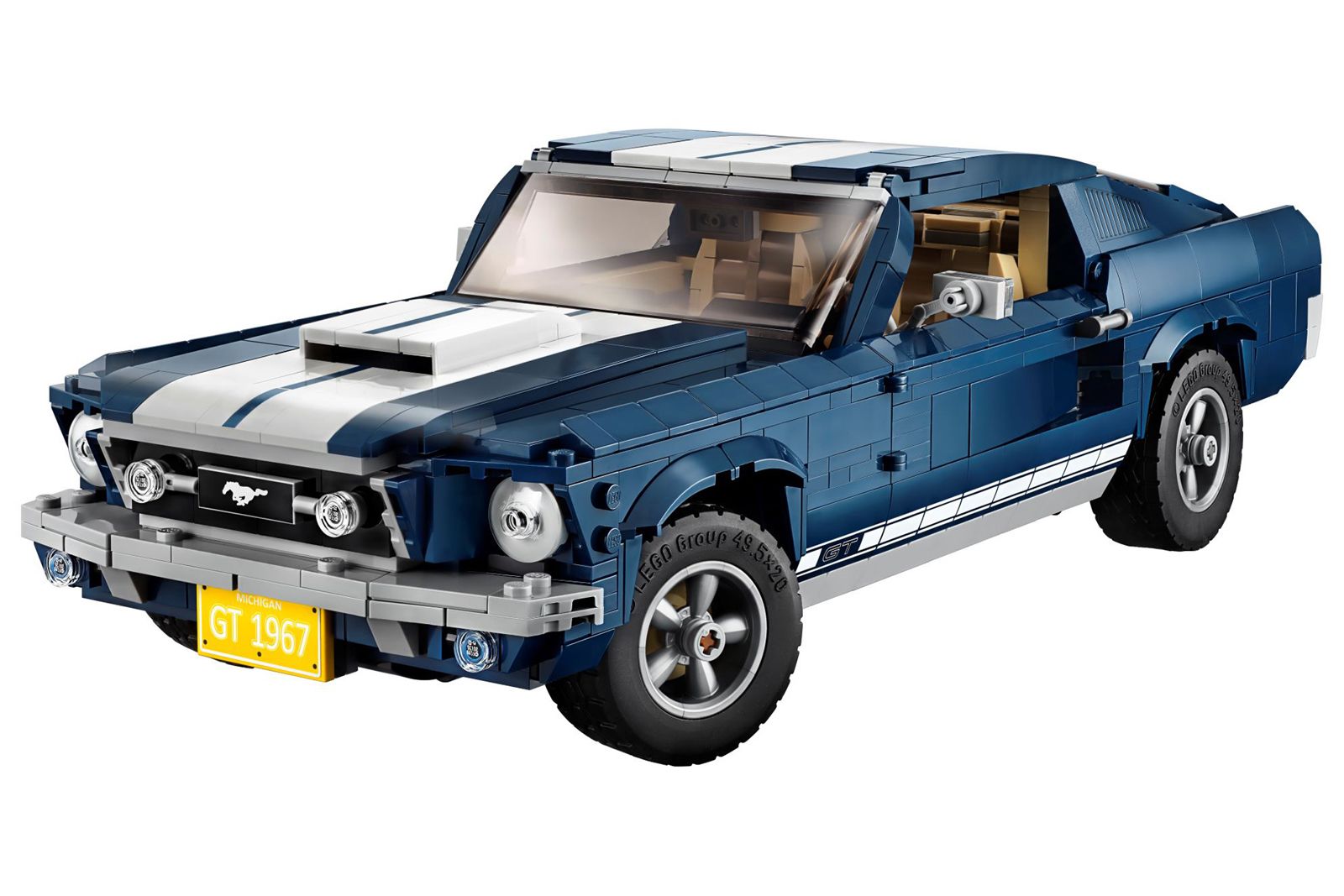 Now Lego's Creator Expert series gives us a customisable Ford Mustang