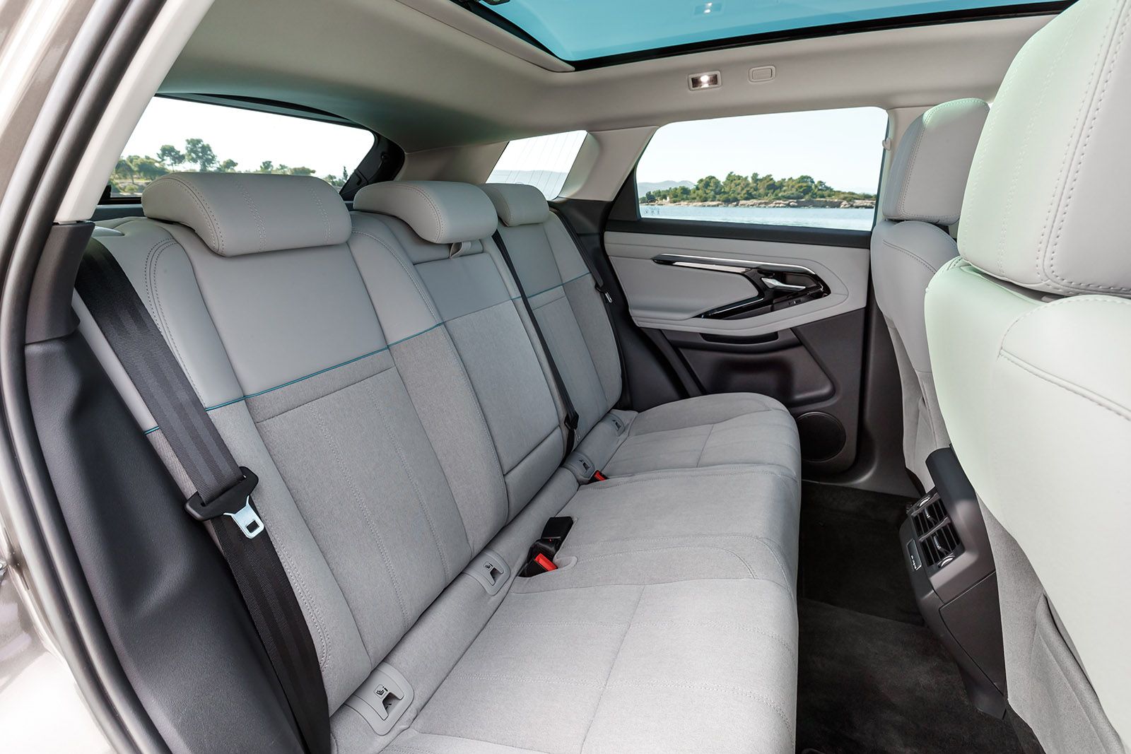 Range Rover Evoque Interior Back Seat