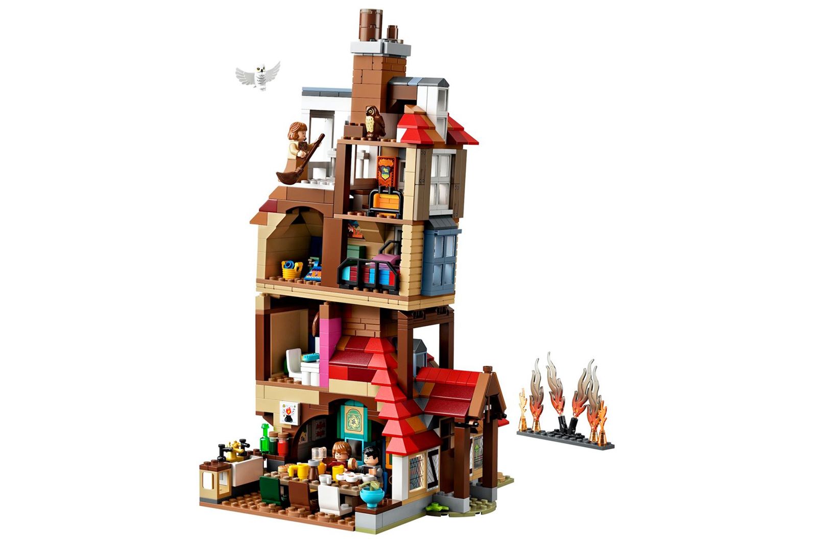 New Harry Potter Lego sets: Hedwig, Weasley house, and more