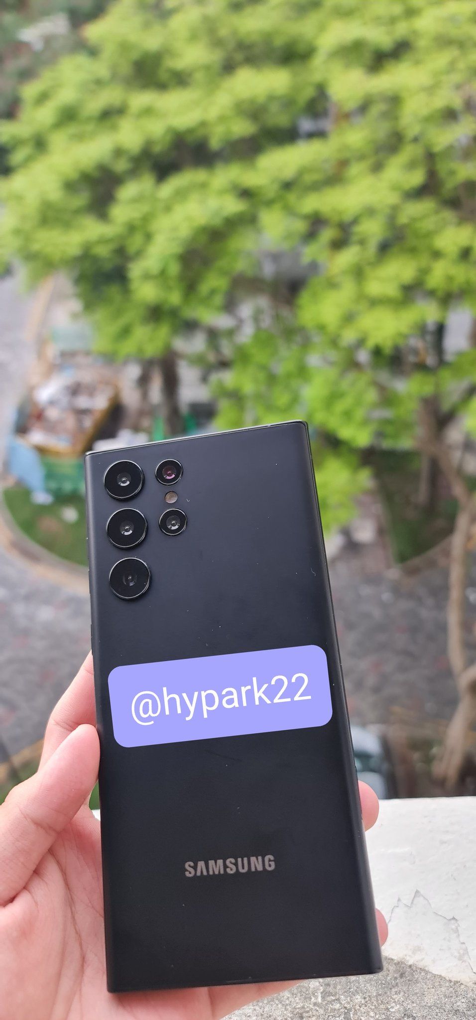 Samsung Galaxy Ultra 22 hands-on pics leak