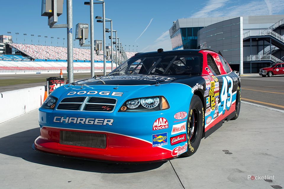 NASCAR: What it's like to race a stock car