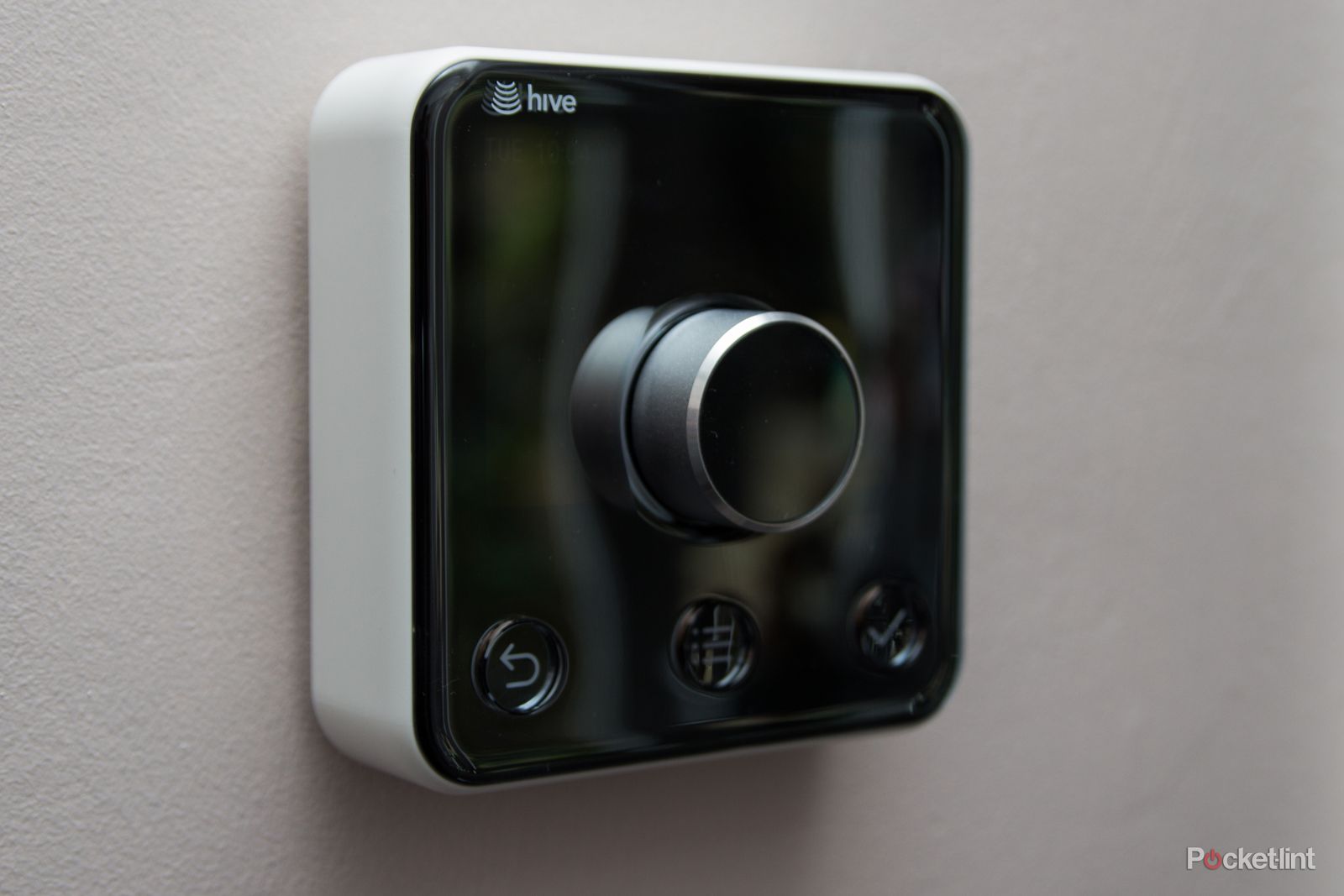 Hive Active Heating 2.0 review: Style meets connected practicality