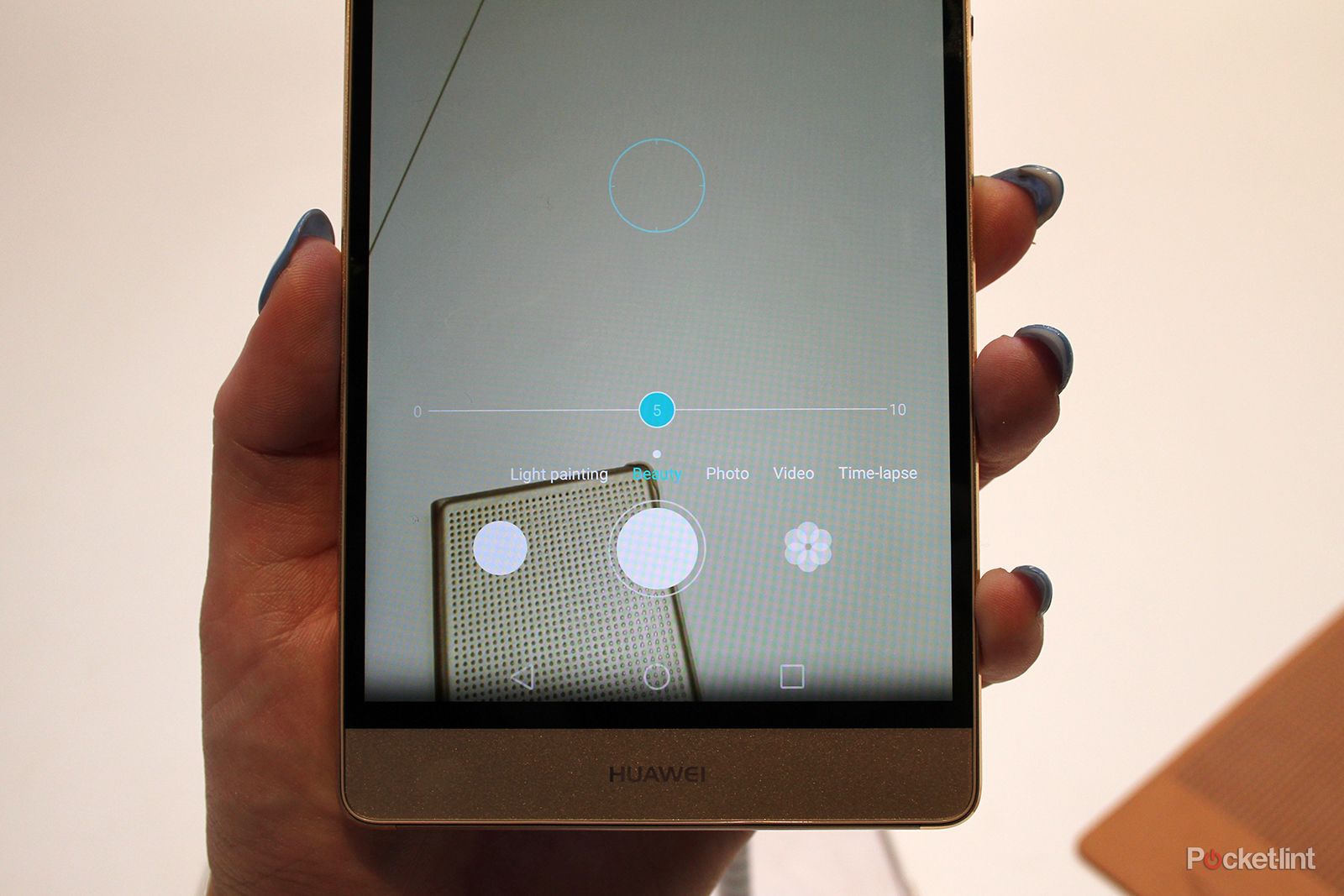 Huawei P8max: A massive, metallic slab