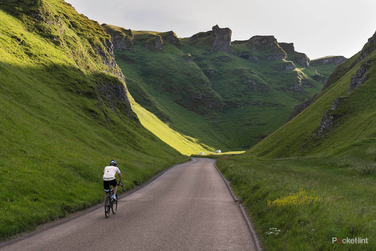 Nikon D7500 review: Better than the Canon 80D?