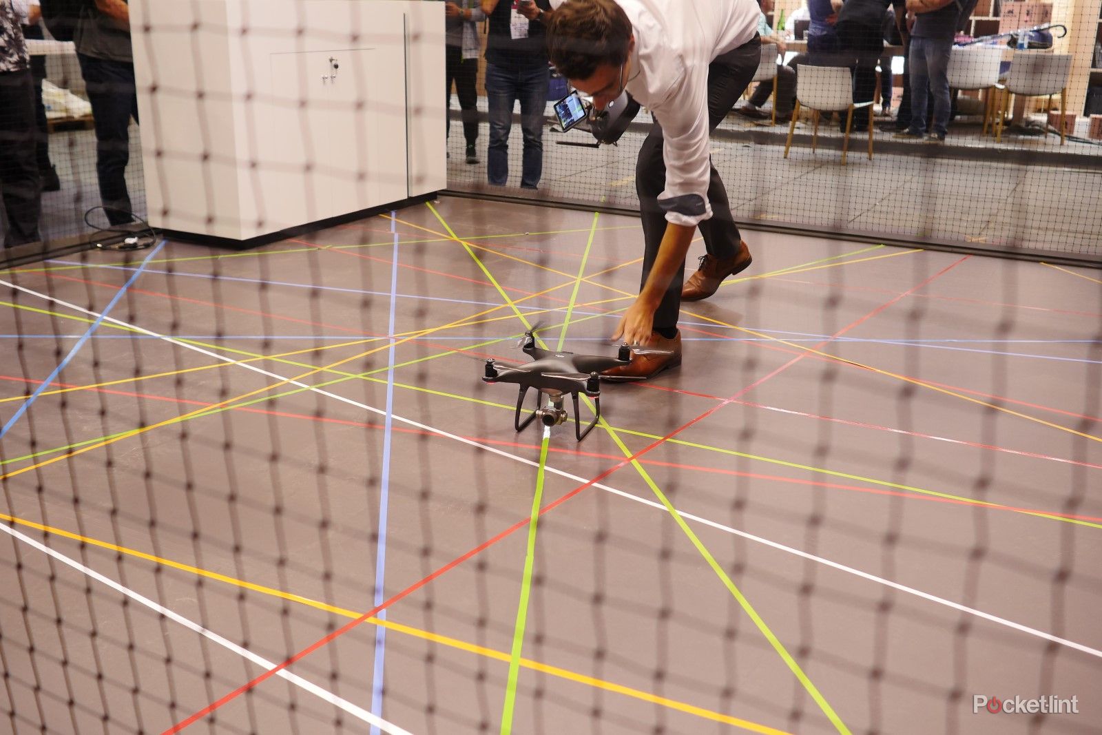 DJI's Phantom 4 Pro Obsidian and Mavic Pro Platinum enhance the ...