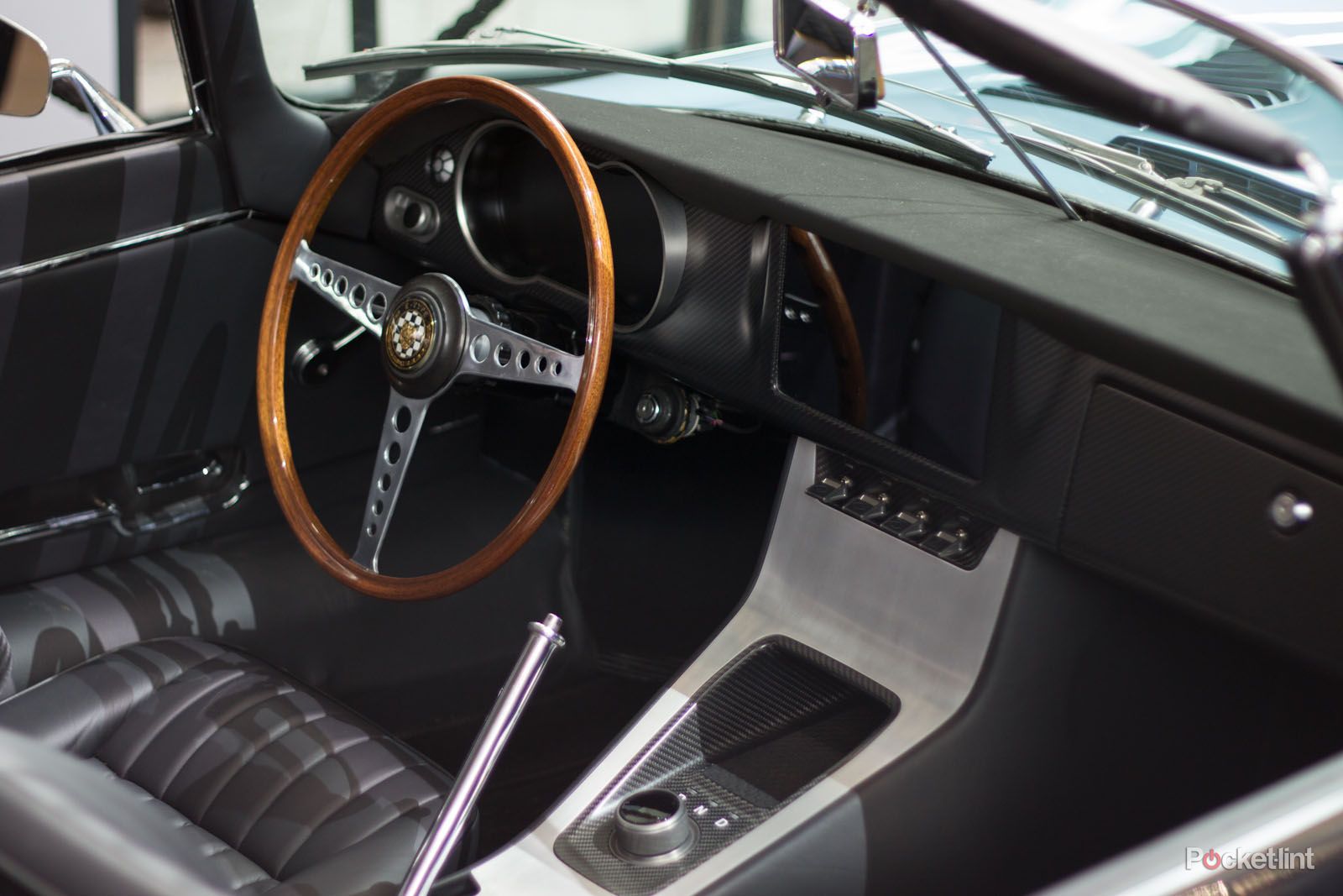 Jaguar E-Type reborn as a modern electric masterpiece, the E-Type ...