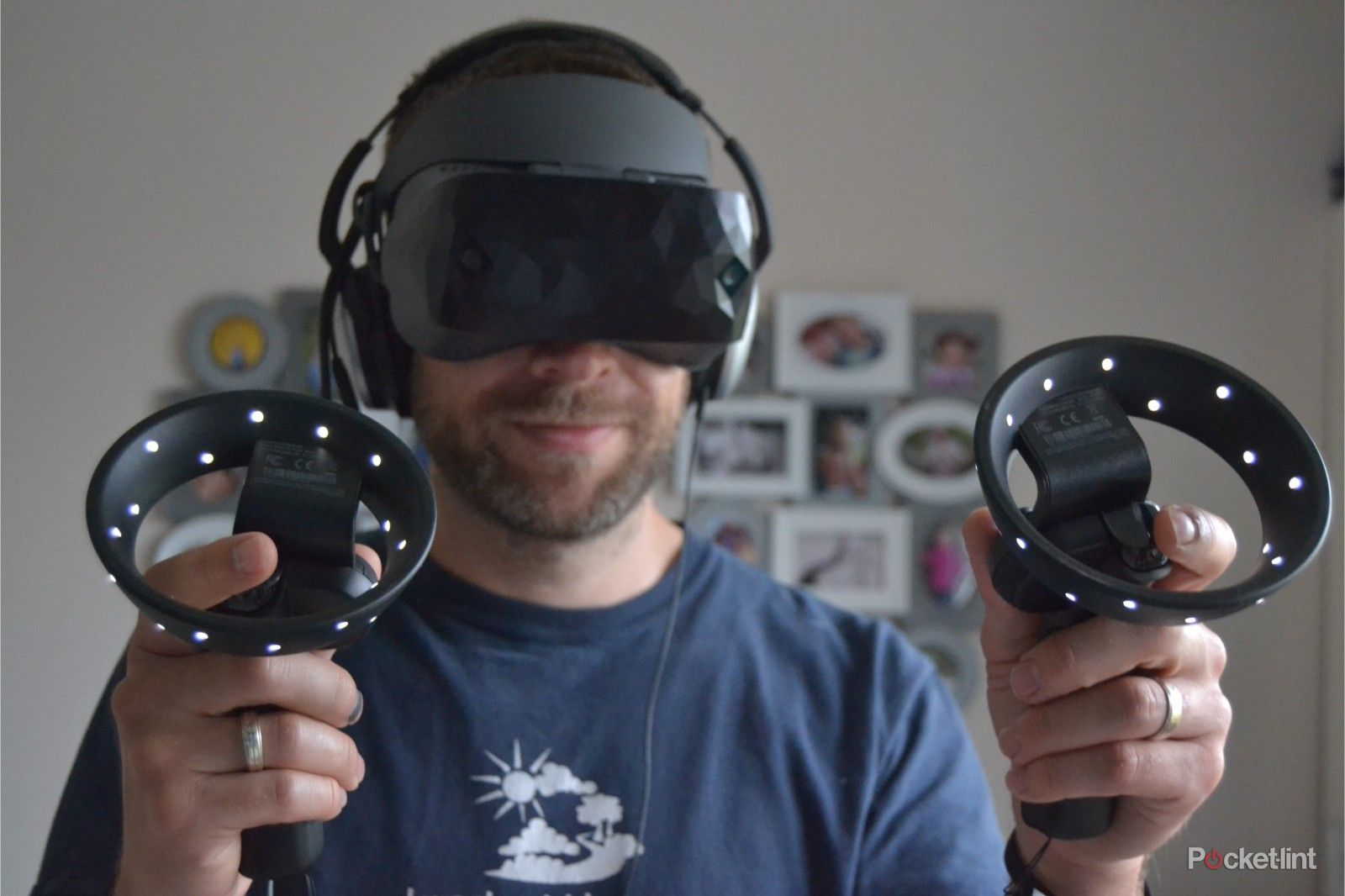 Asus Windows Mixed Reality Headset review: The best WMR headset?
