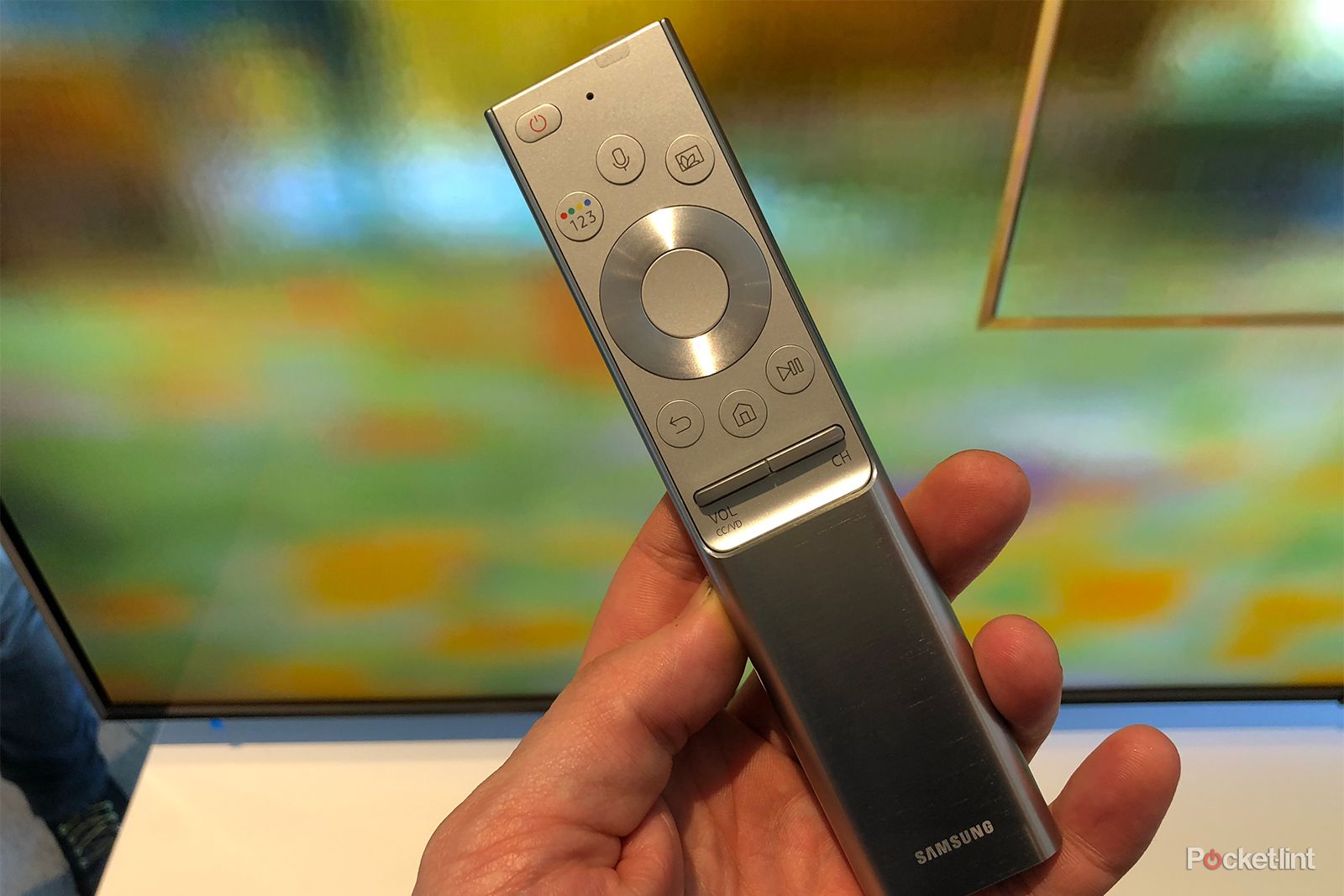 Samsung's 2018 QLED TV lineup will include Bixby to be smarter than ...