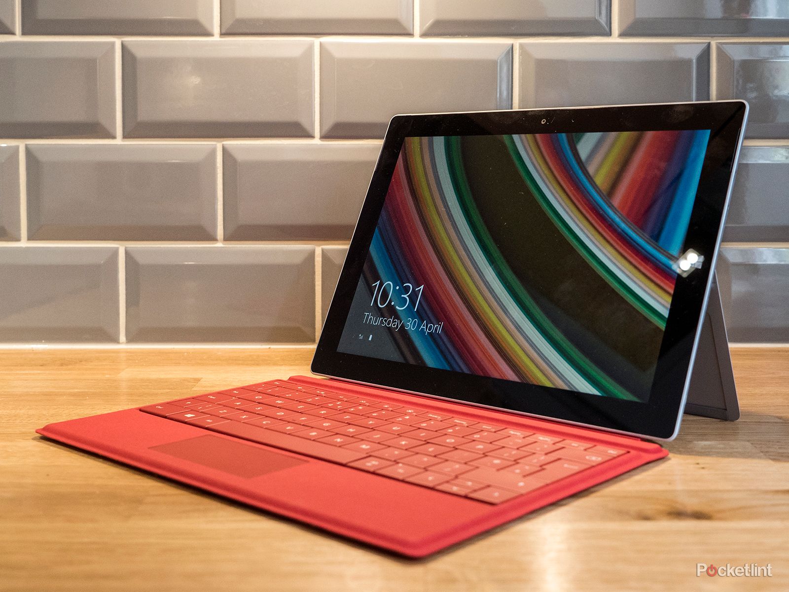 Microsoft’s $400 Surface tablet clears FCC - launching soon?