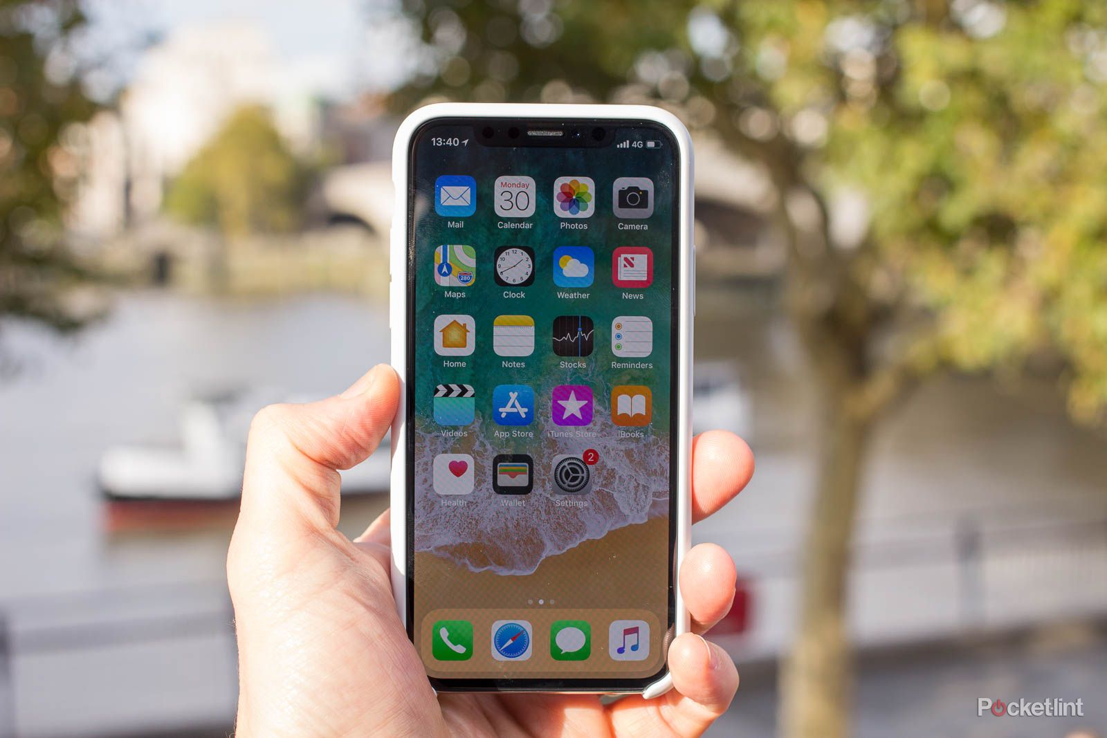 Don't expect Apple's next iPhones to have in-display sensor