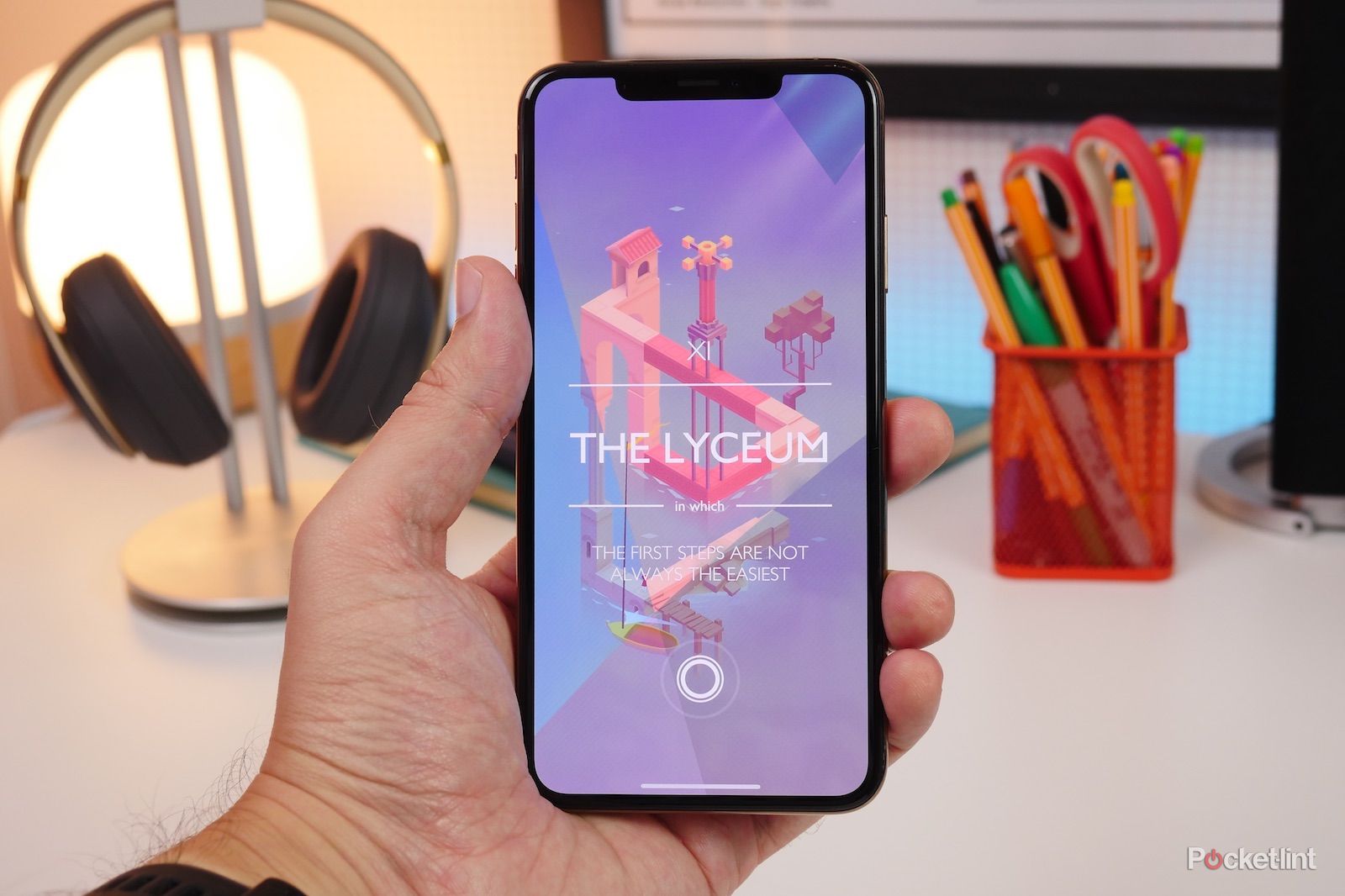 Apple iPhone XS Max review: It's all about the display