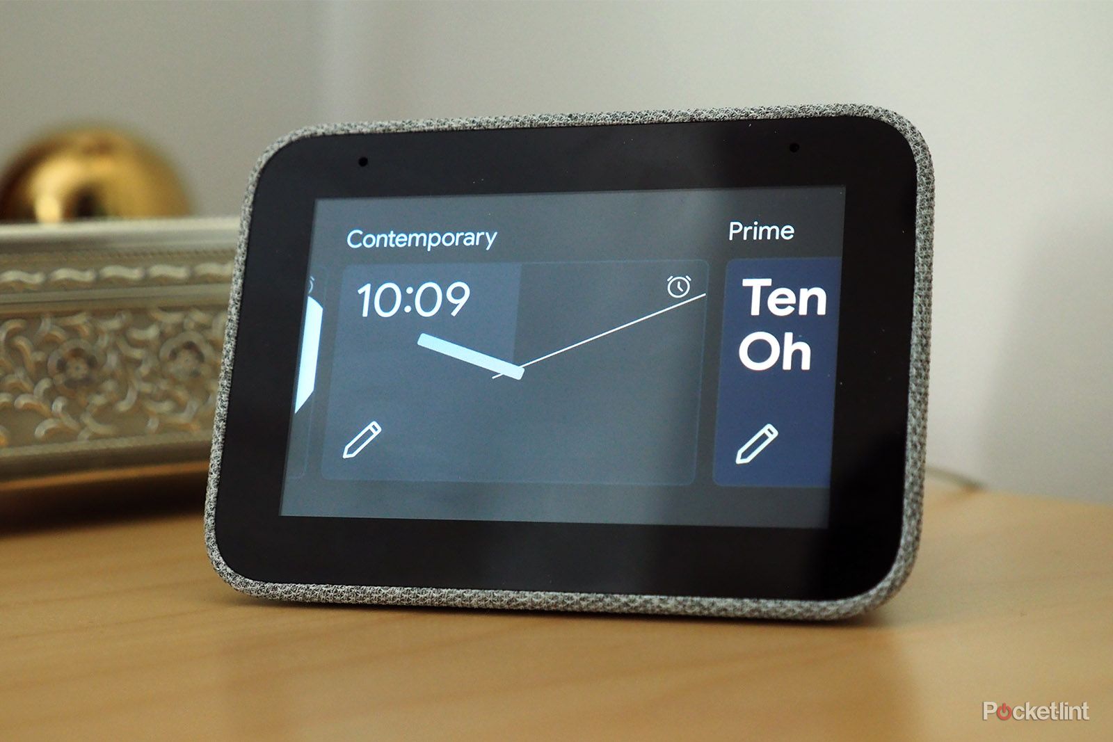 Lenovo Smart Clock review: Alarm clocks just got interesting