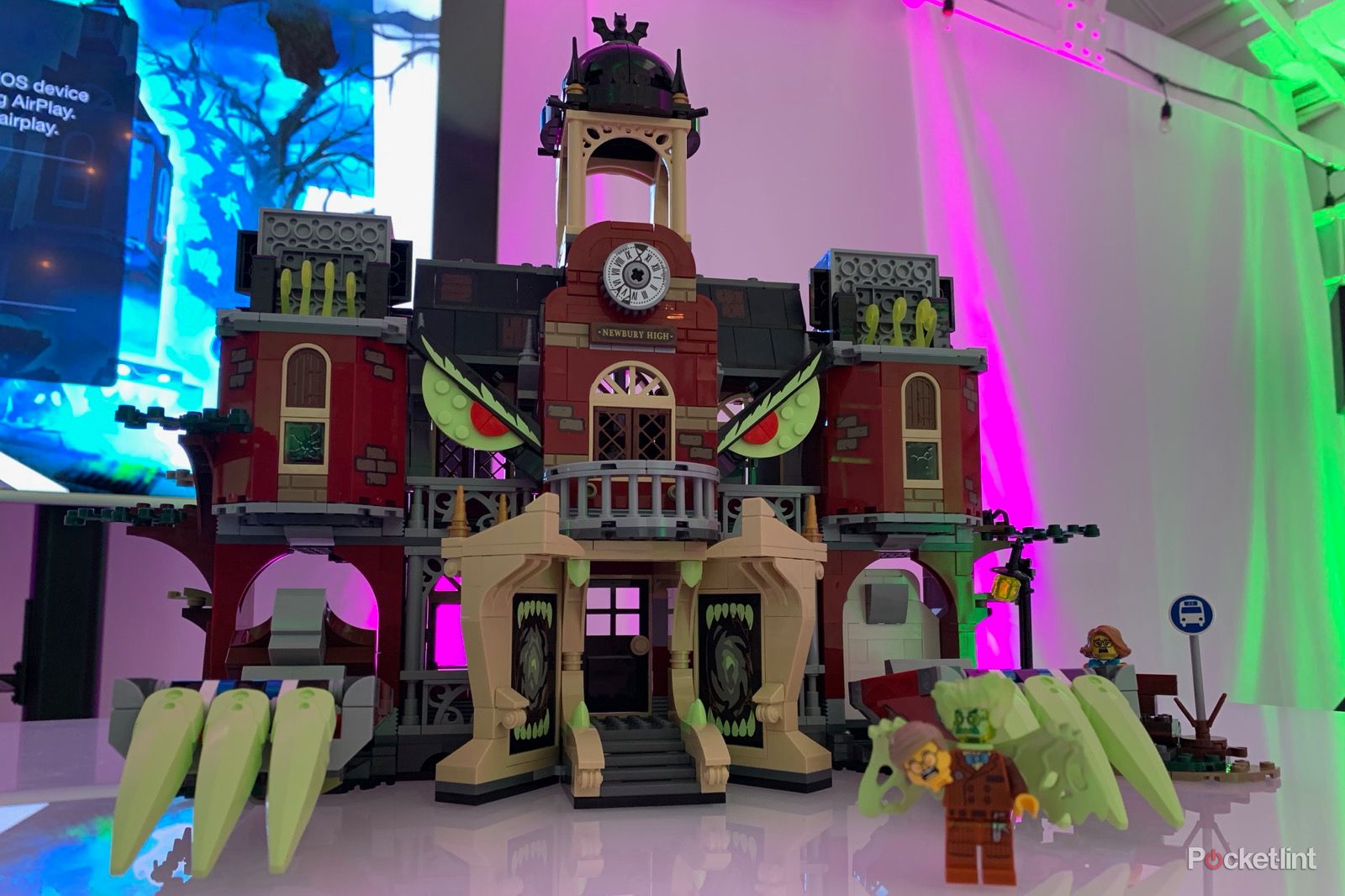 Lego Hidden Side sets add augmented reality excitement