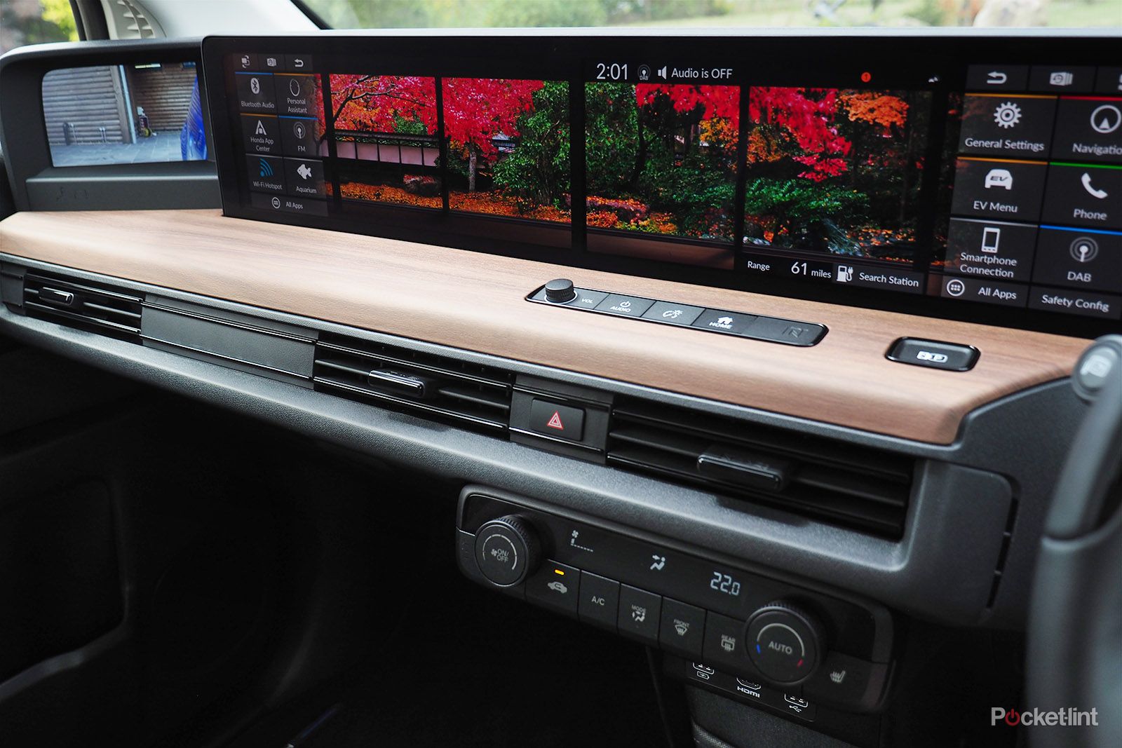 Honda e review: Small car, electric star