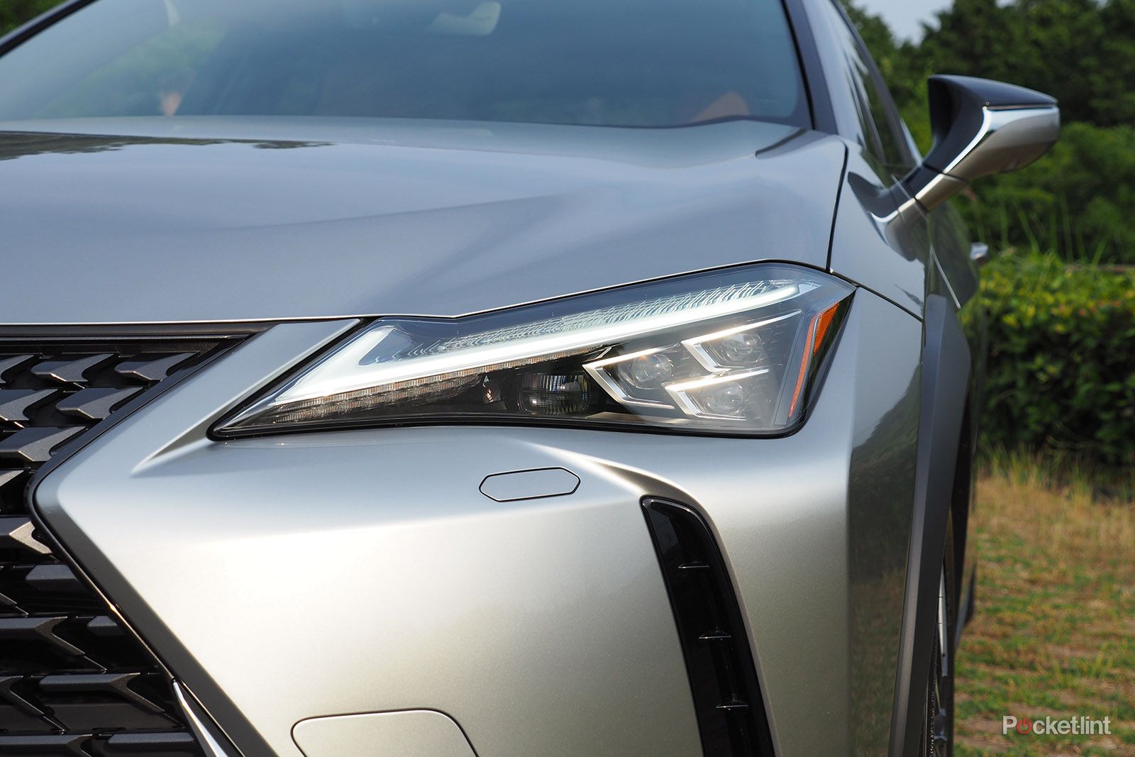 Lexus UX 250h review: Comfortable cruiser