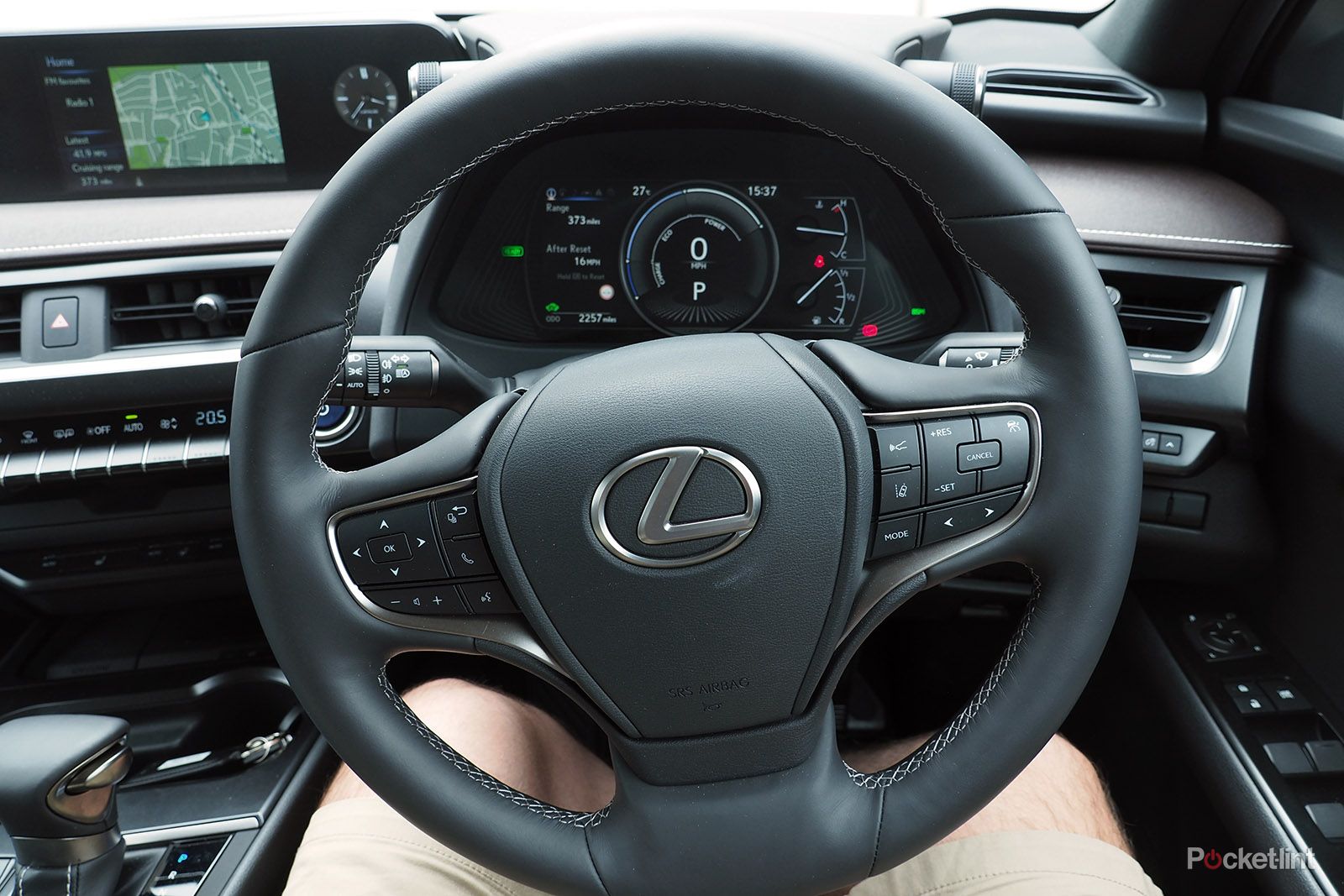 Lexus UX 250h review: Comfortable cruiser