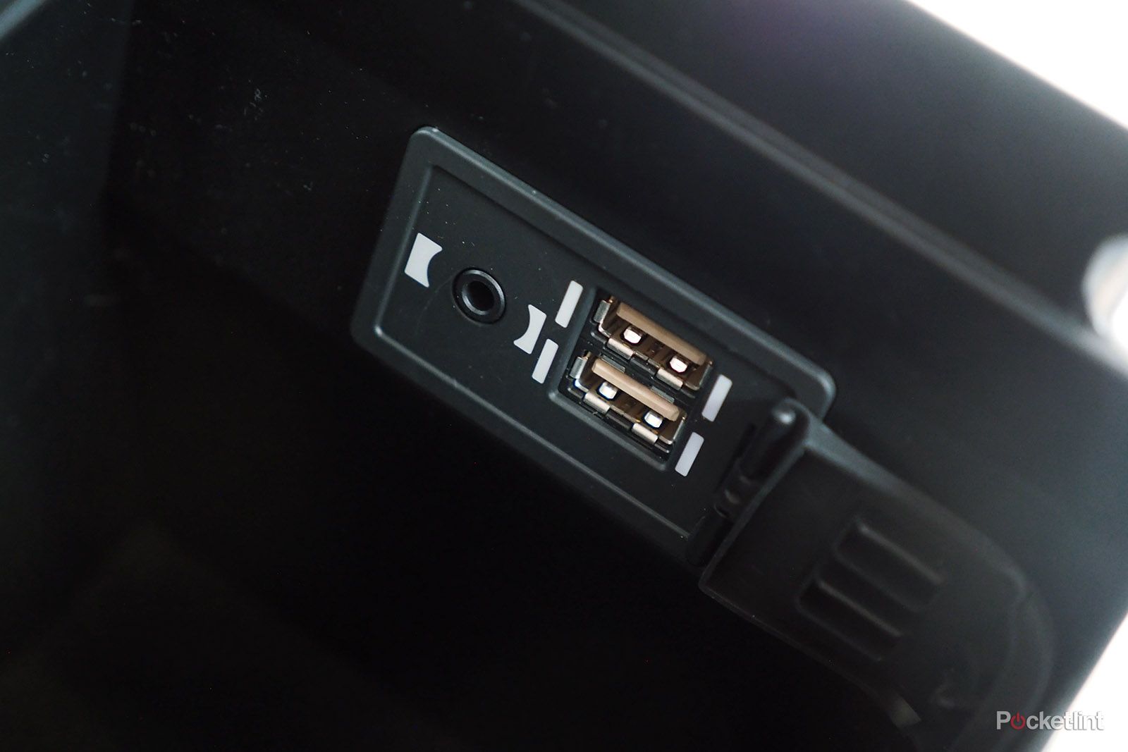 Lexus UX 250h review: Comfortable cruiser