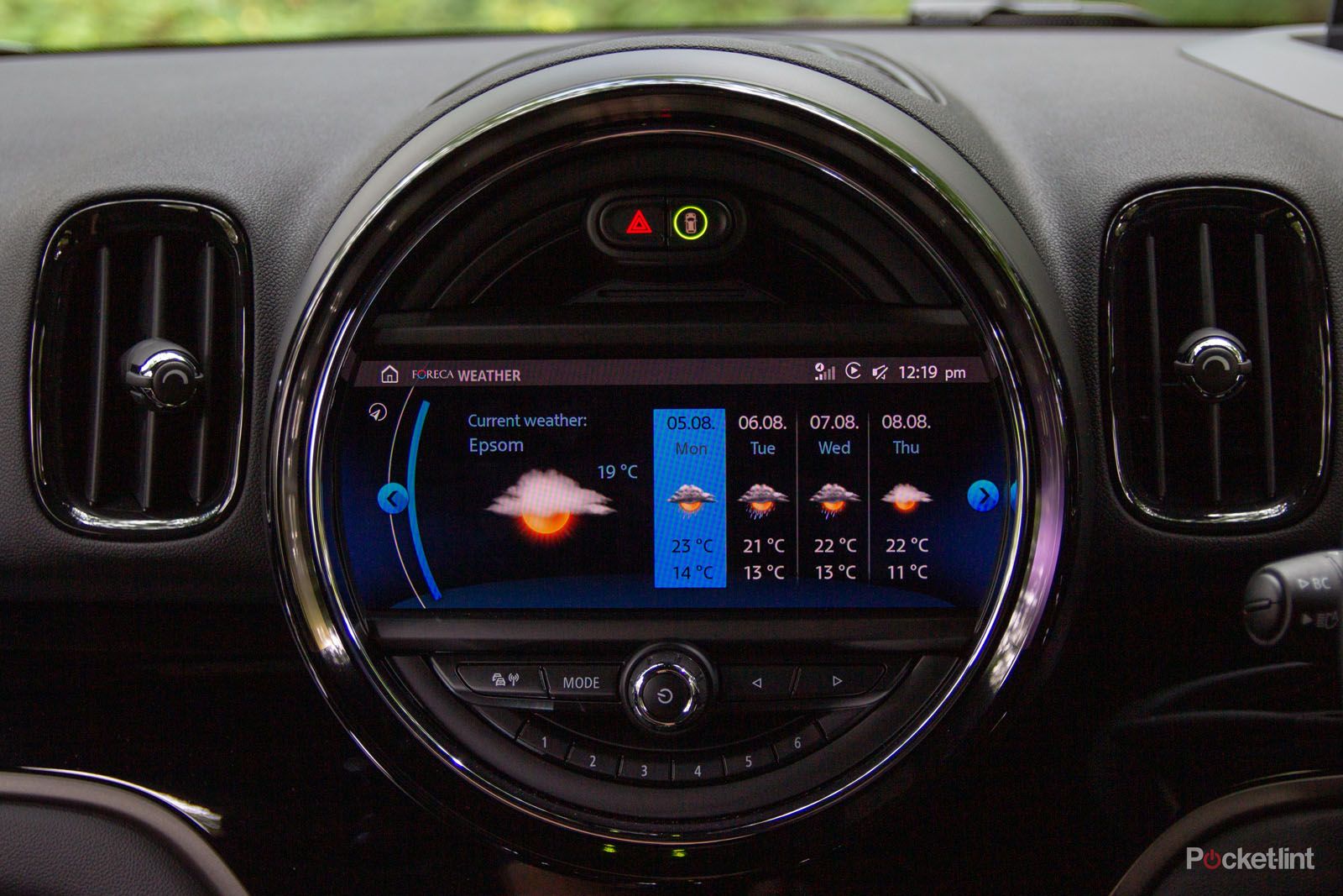Mini infotainment explored: Mini Connected, CarPlay, more