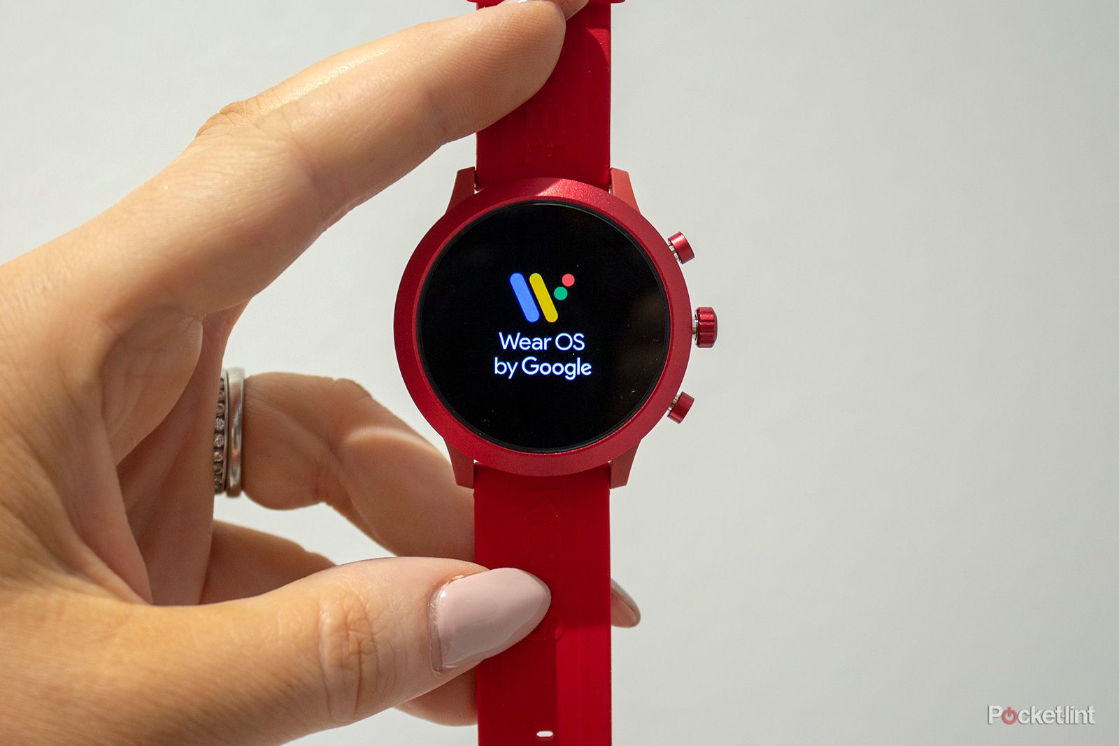 Which of the new Michael Kors smartwatches should you choose?