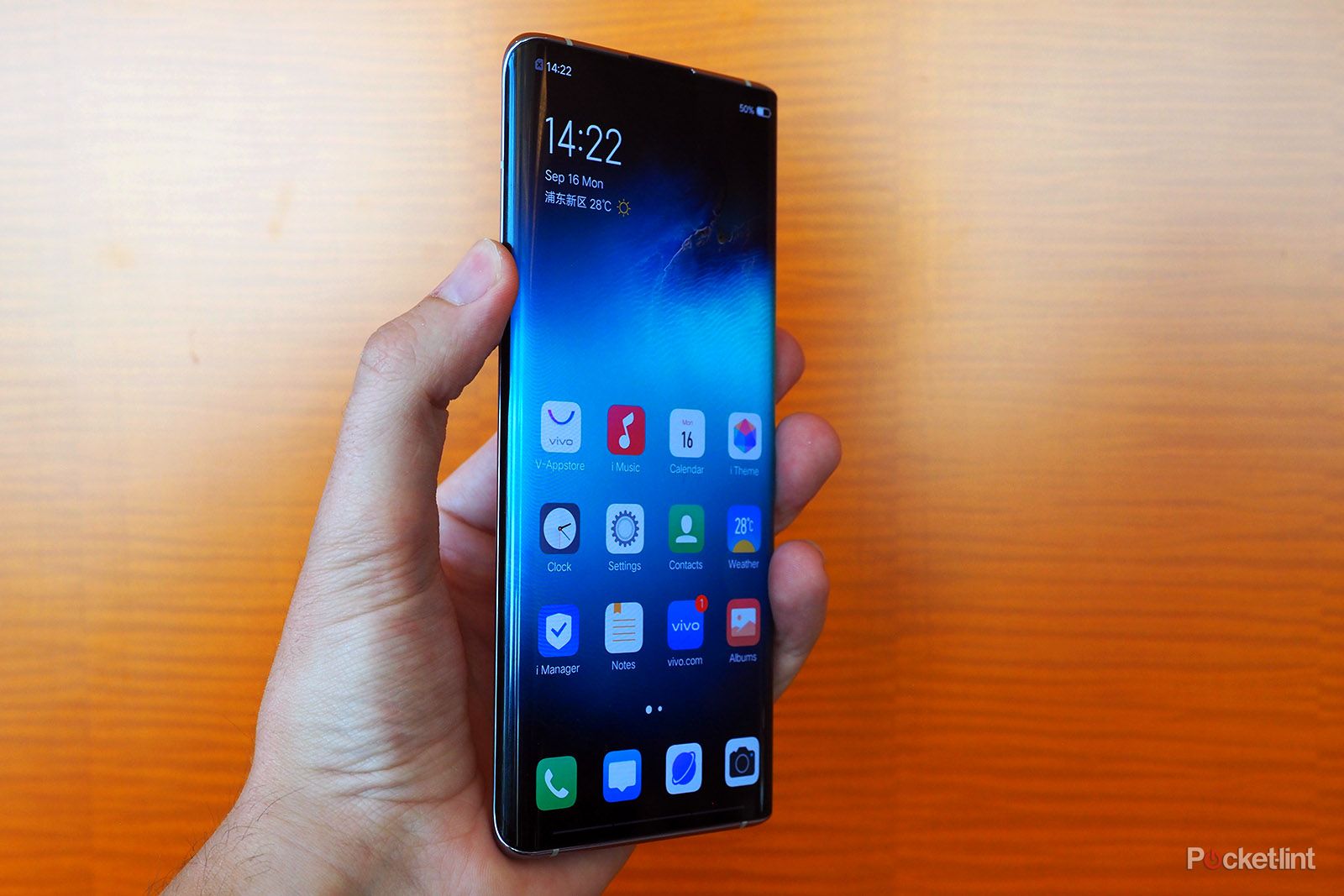 Vivo NEX 3 review: Waterfall display thrills and spills