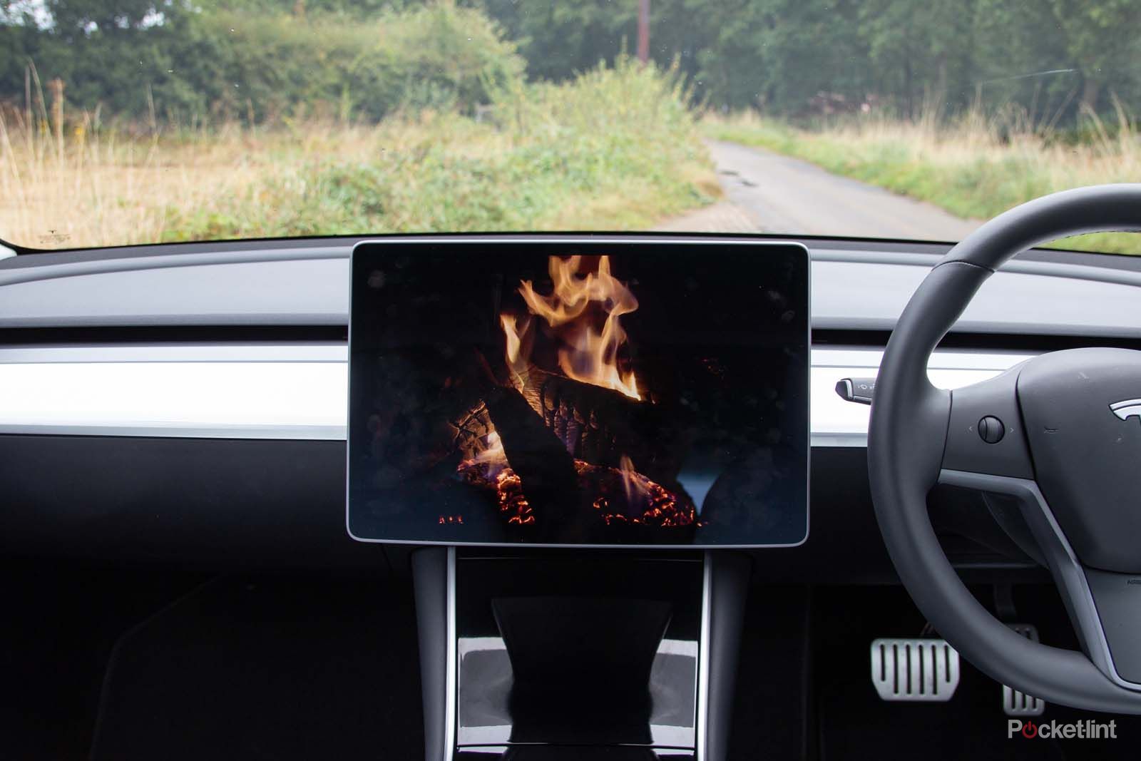 A closer look at the Tesla Model 3 interior and infotainment tech