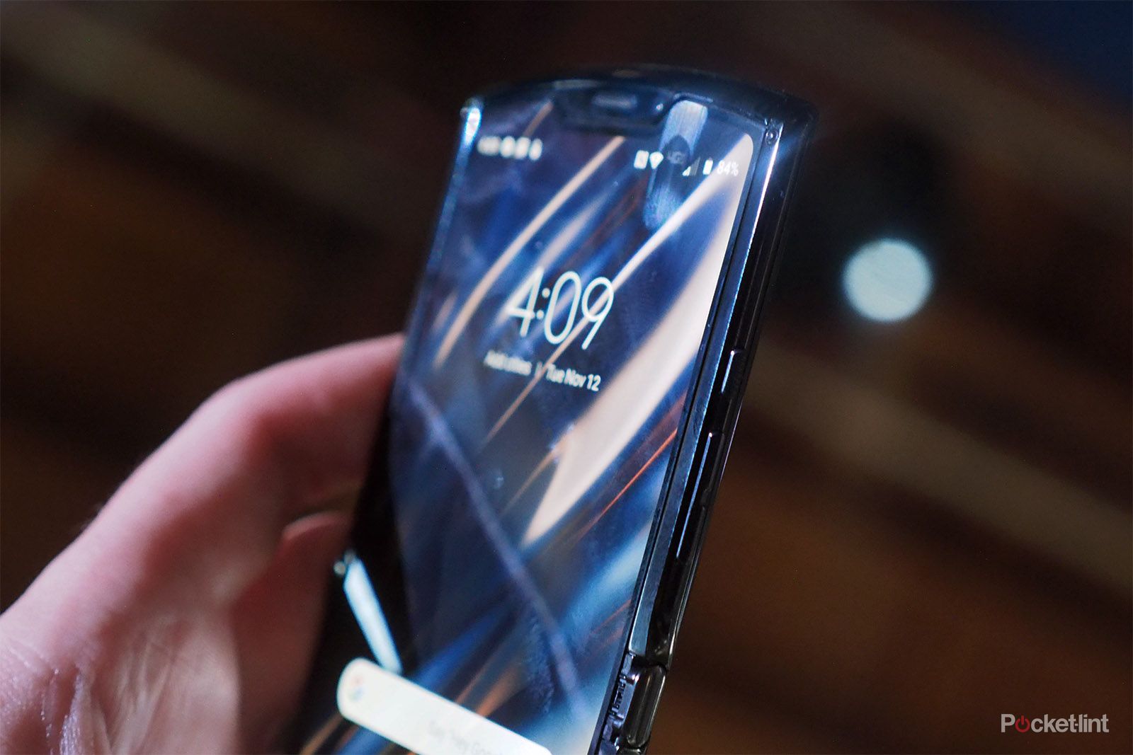 Motorola Razr review: It's flip to be square