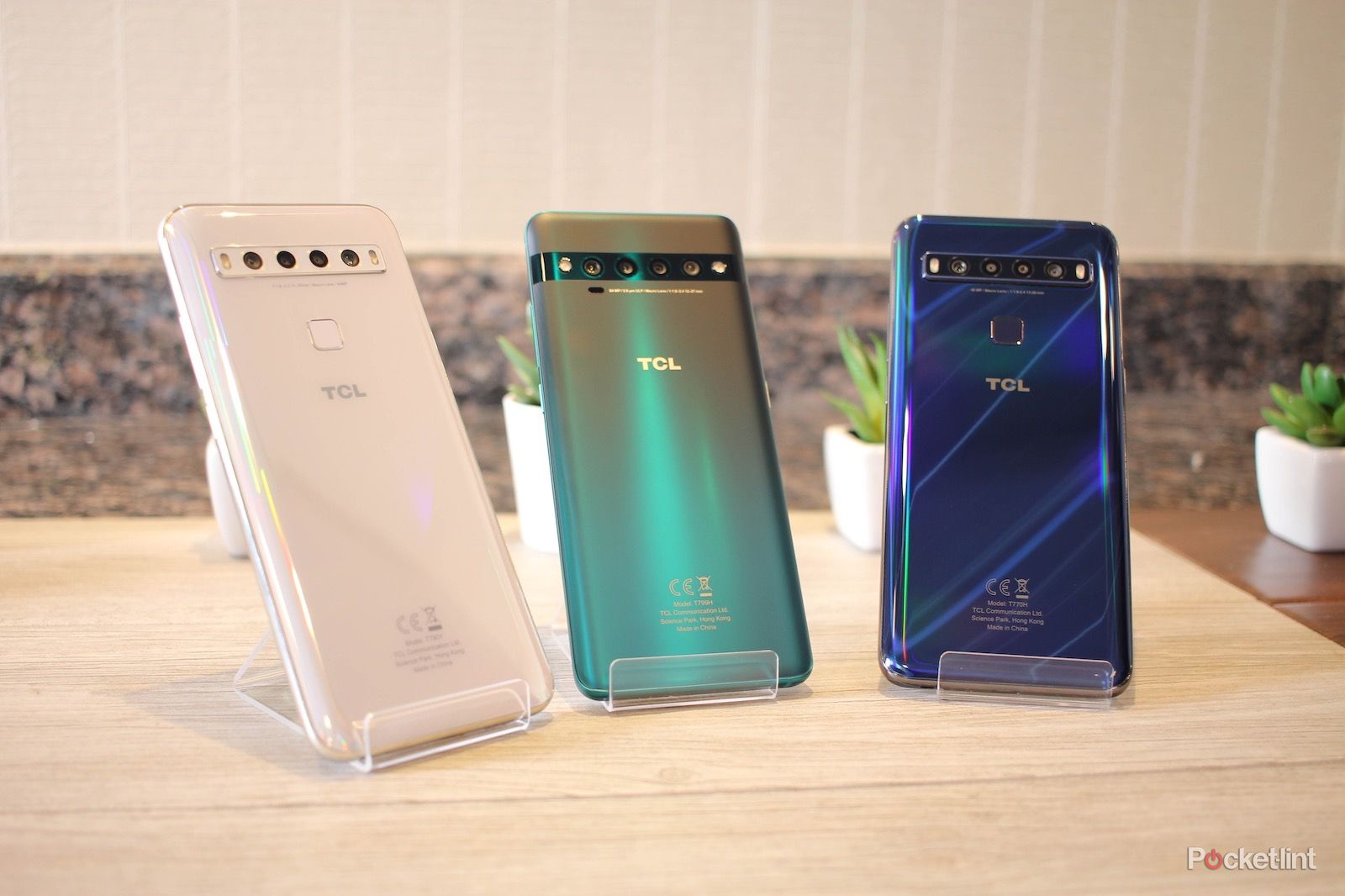 TCL 10 series aims to make 5G affordable