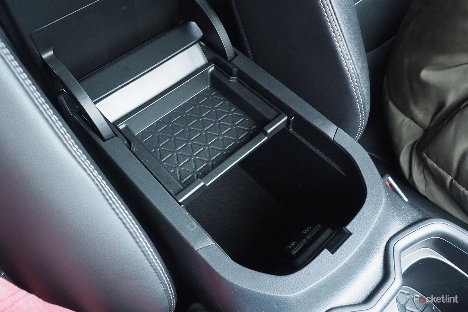 Toyota Rav4 review - Pocket-lint