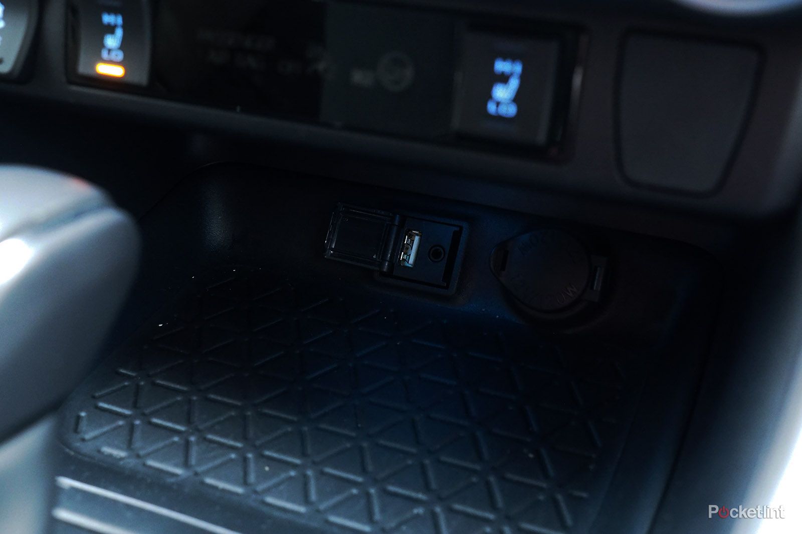 Toyota Rav4 review - Pocket-lint