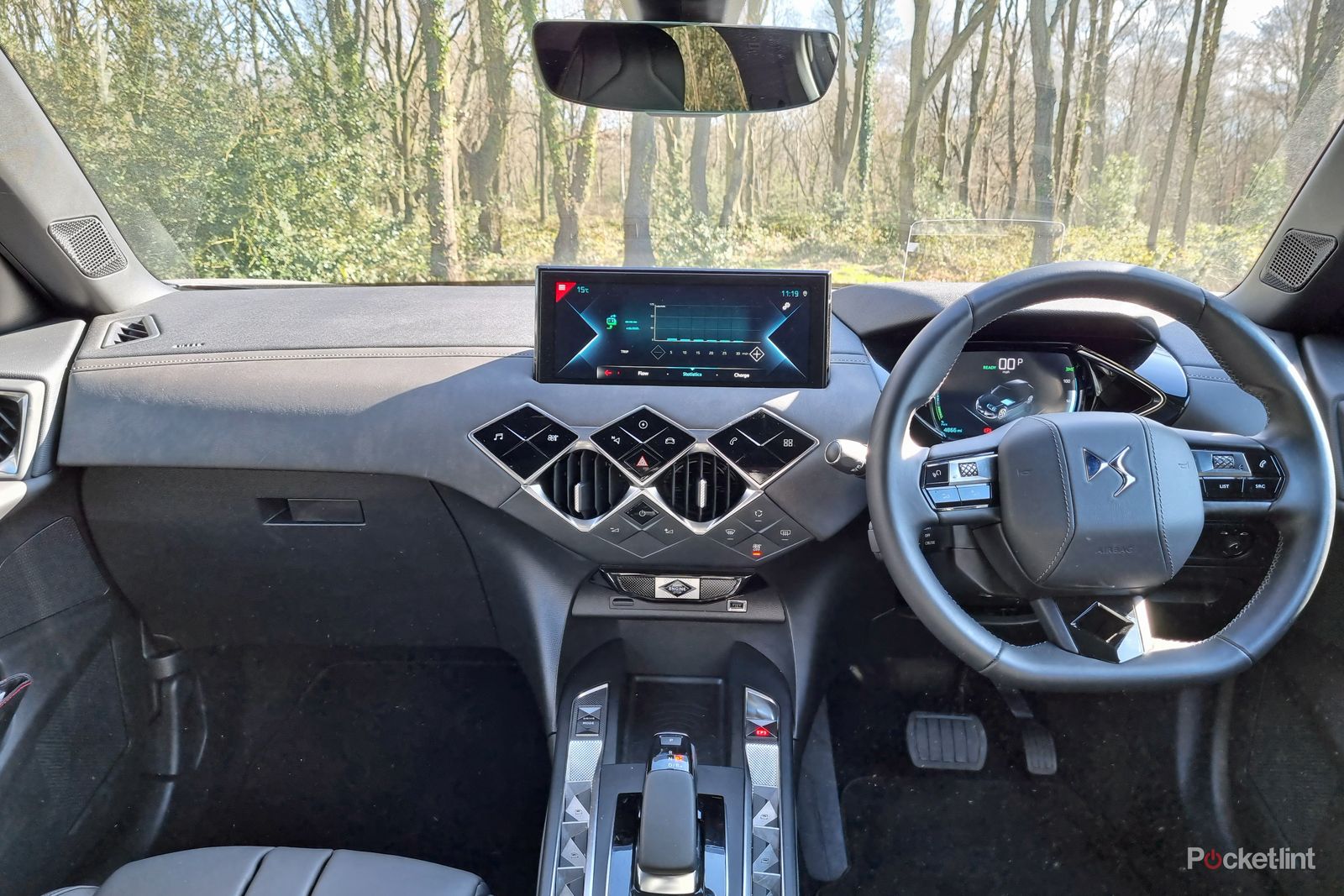 DS 3 Crossback E-Tense review: Electric with added flair