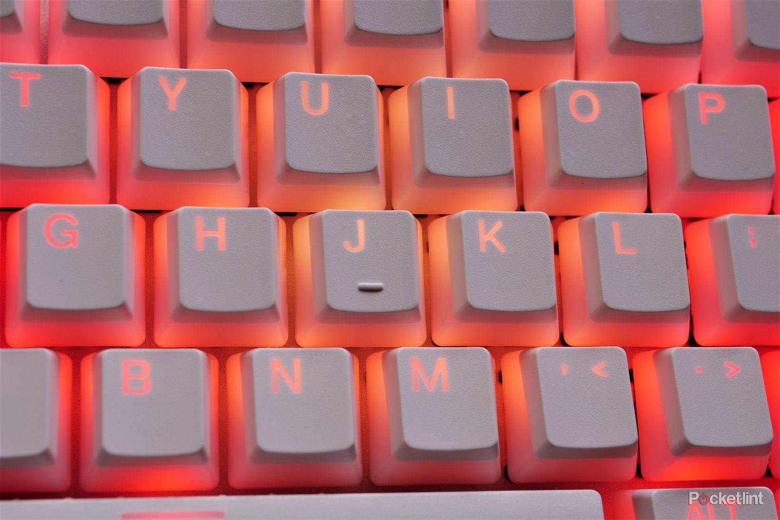 SteelSeries Apex 7 Ghost review: Spookily good