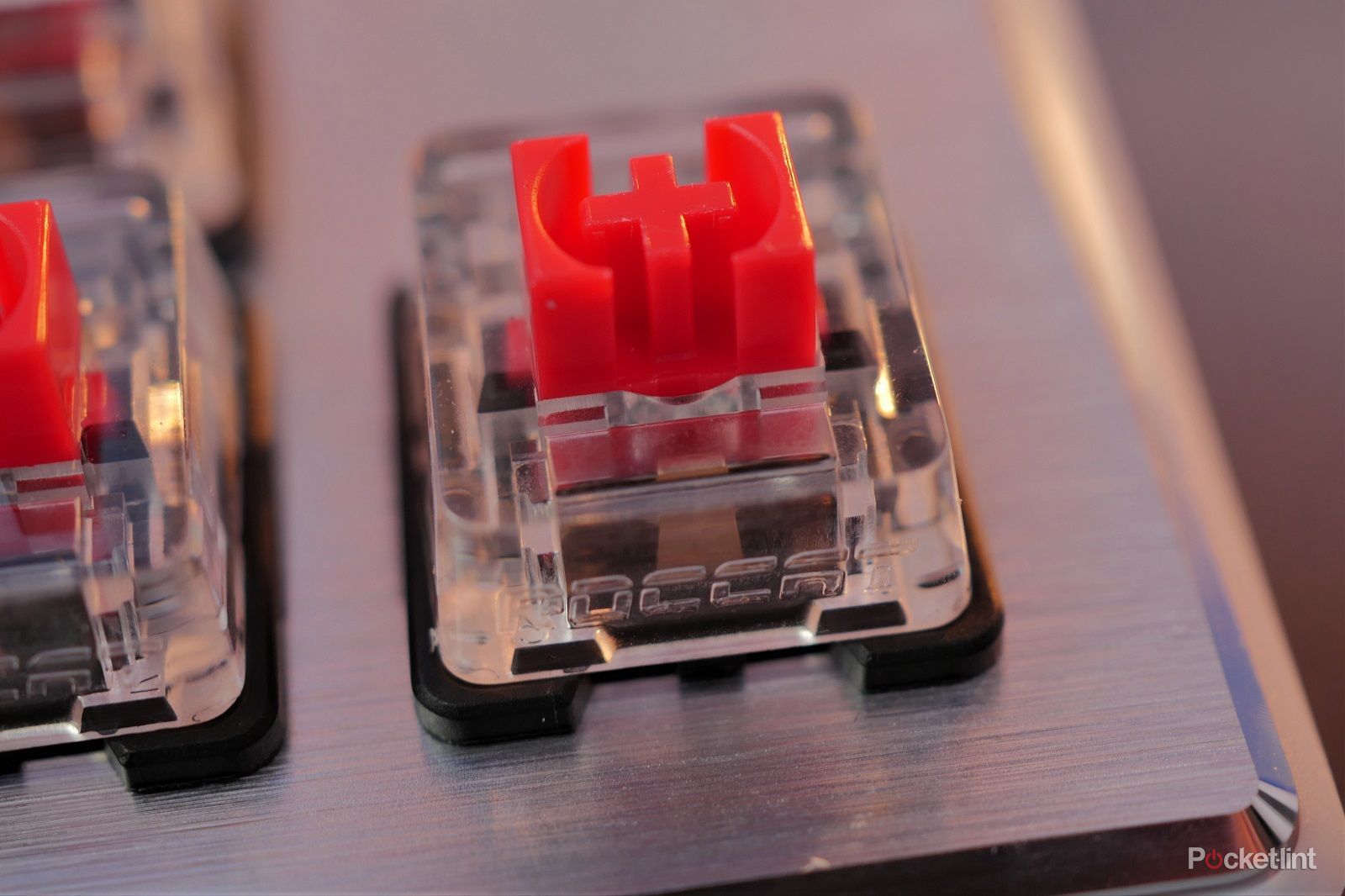 Roccat Vulcan TKL Pro arctic white review: Stunning looks