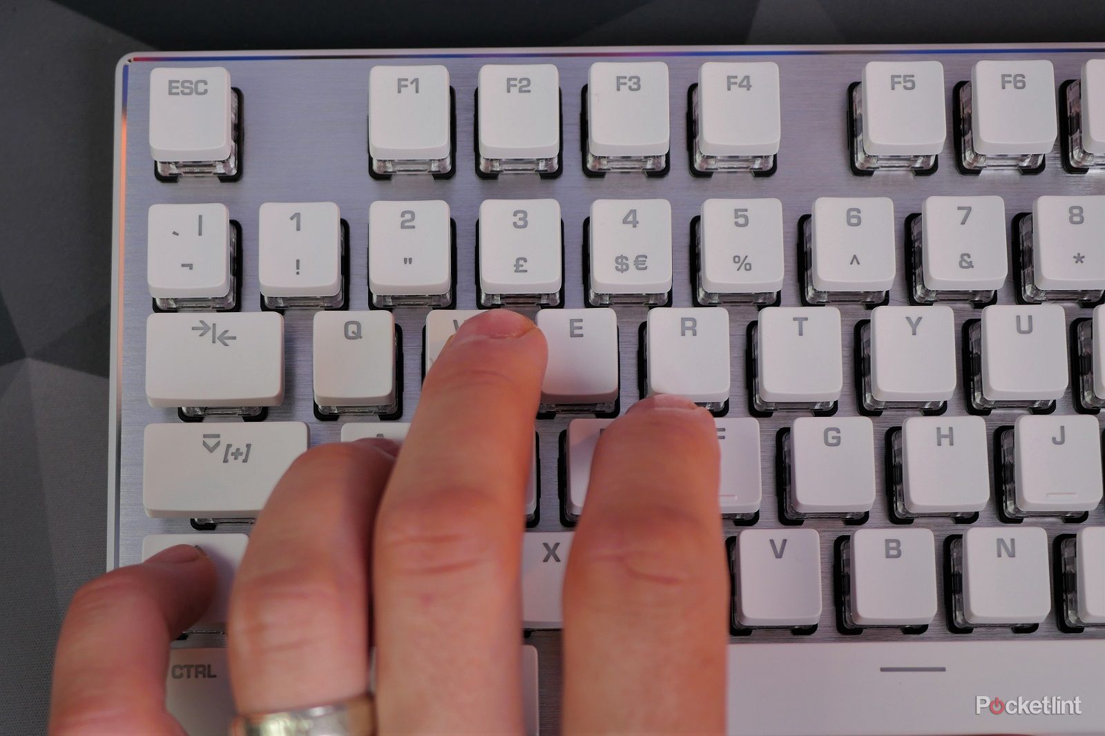 Roccat Vulcan TKL Pro arctic white review: Stunning looks