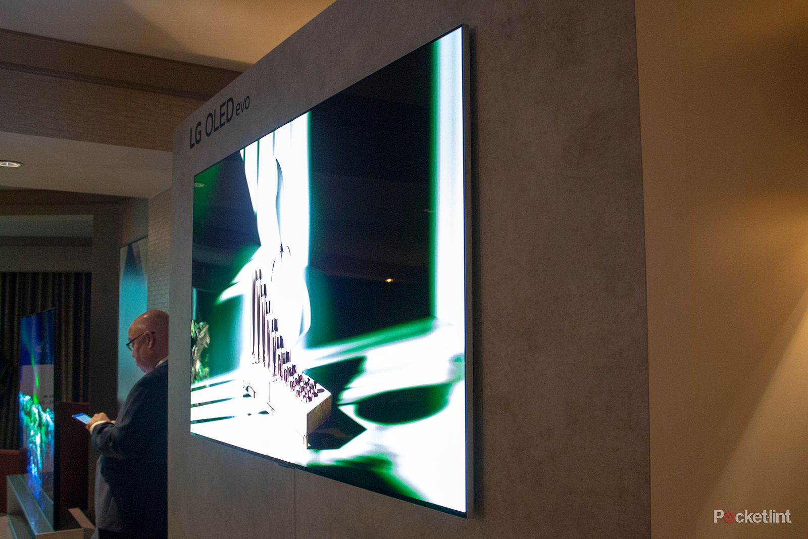 LG G3 OLED initial review: Bright and bold