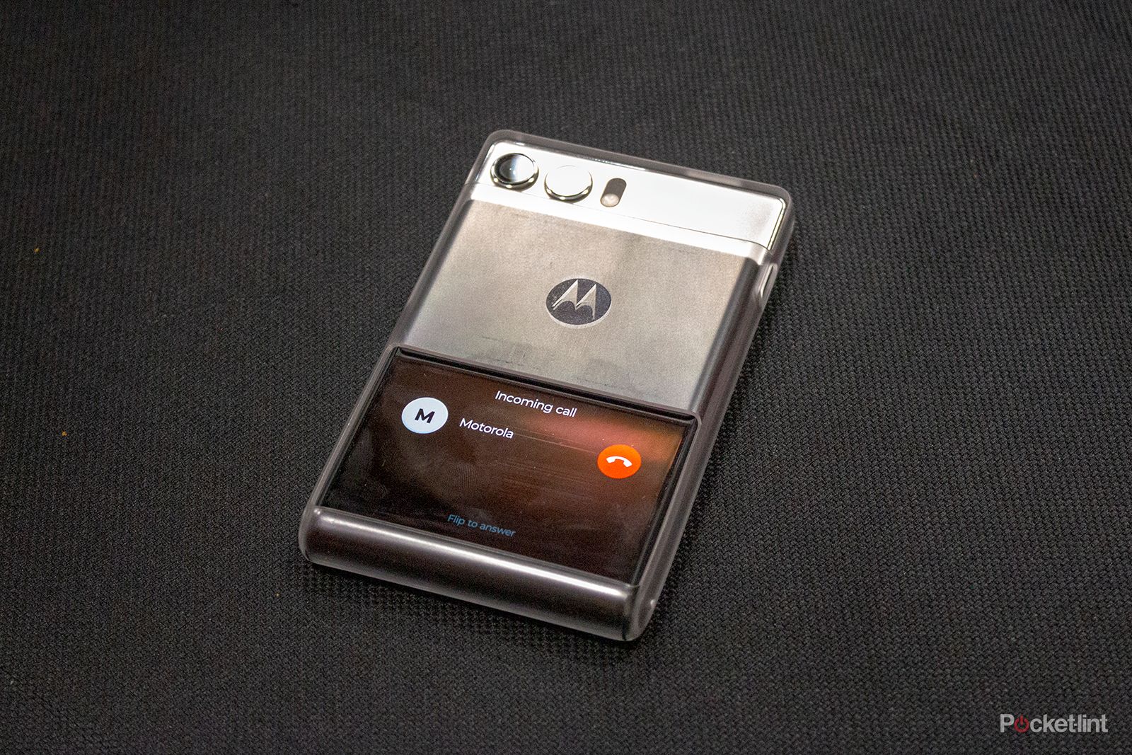 Motorola Rizr rollable concept phone first look: Making foldables look ...