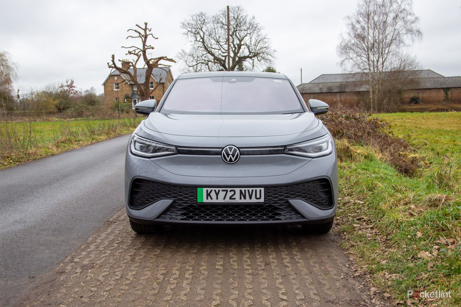 VW ID.5 review: Hey good lookin'