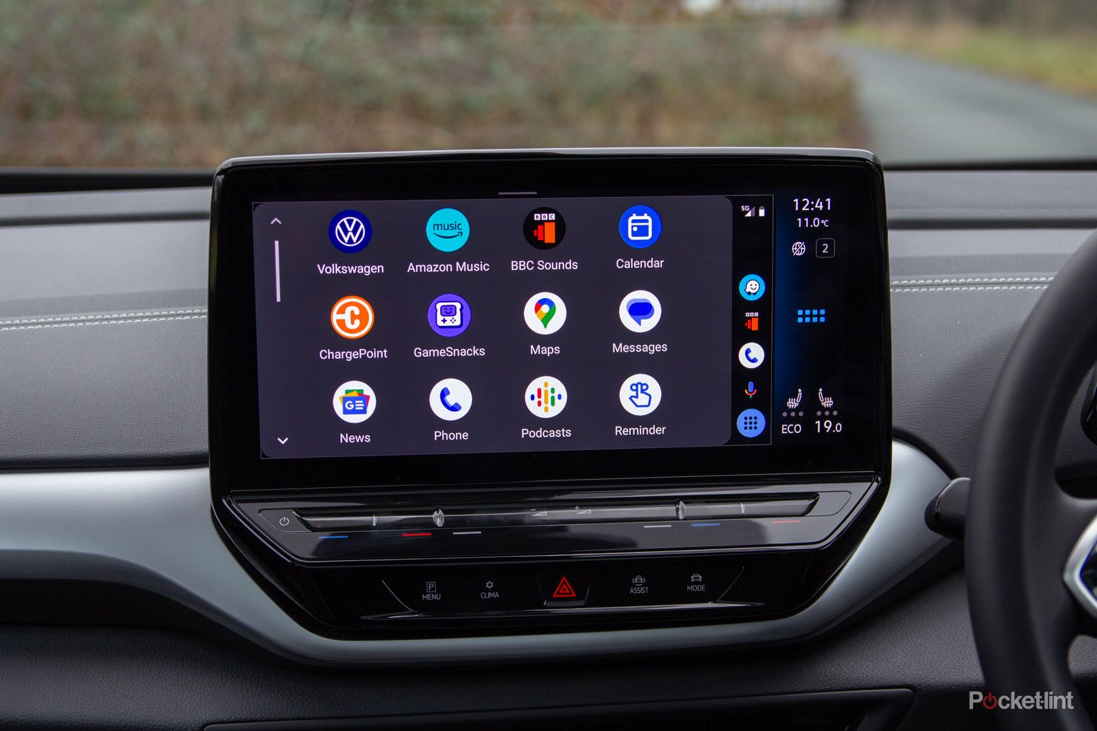 VW ID.5 review: Hey good lookin'