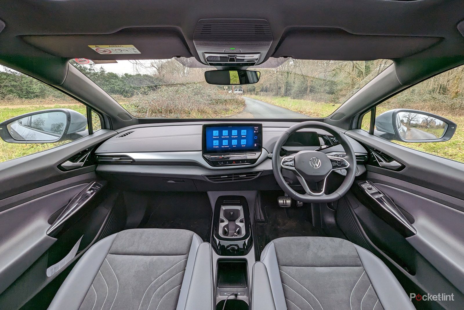 VW ID.5 review: Hey good lookin'