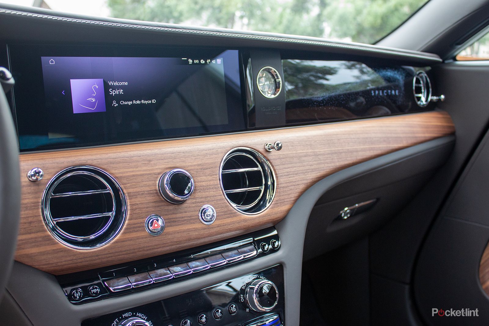 Rolls-Royce Spectre review