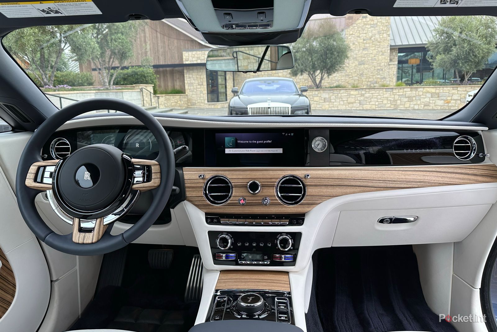 Rolls-Royce Spectre review