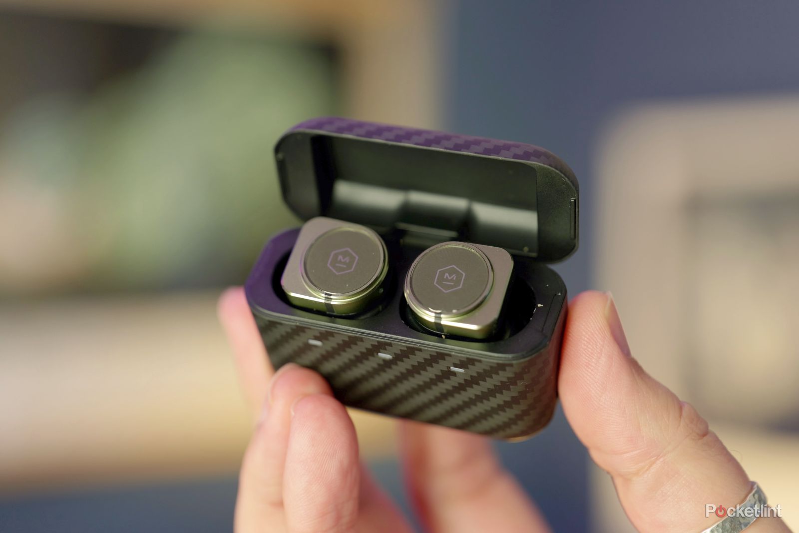 Master and Dynamic MW09 review: Luxury listen