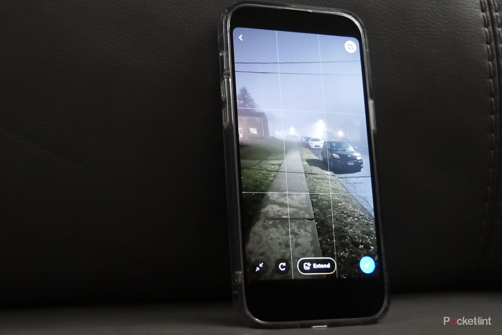 How to use Snapchat's AI to generate or extend images