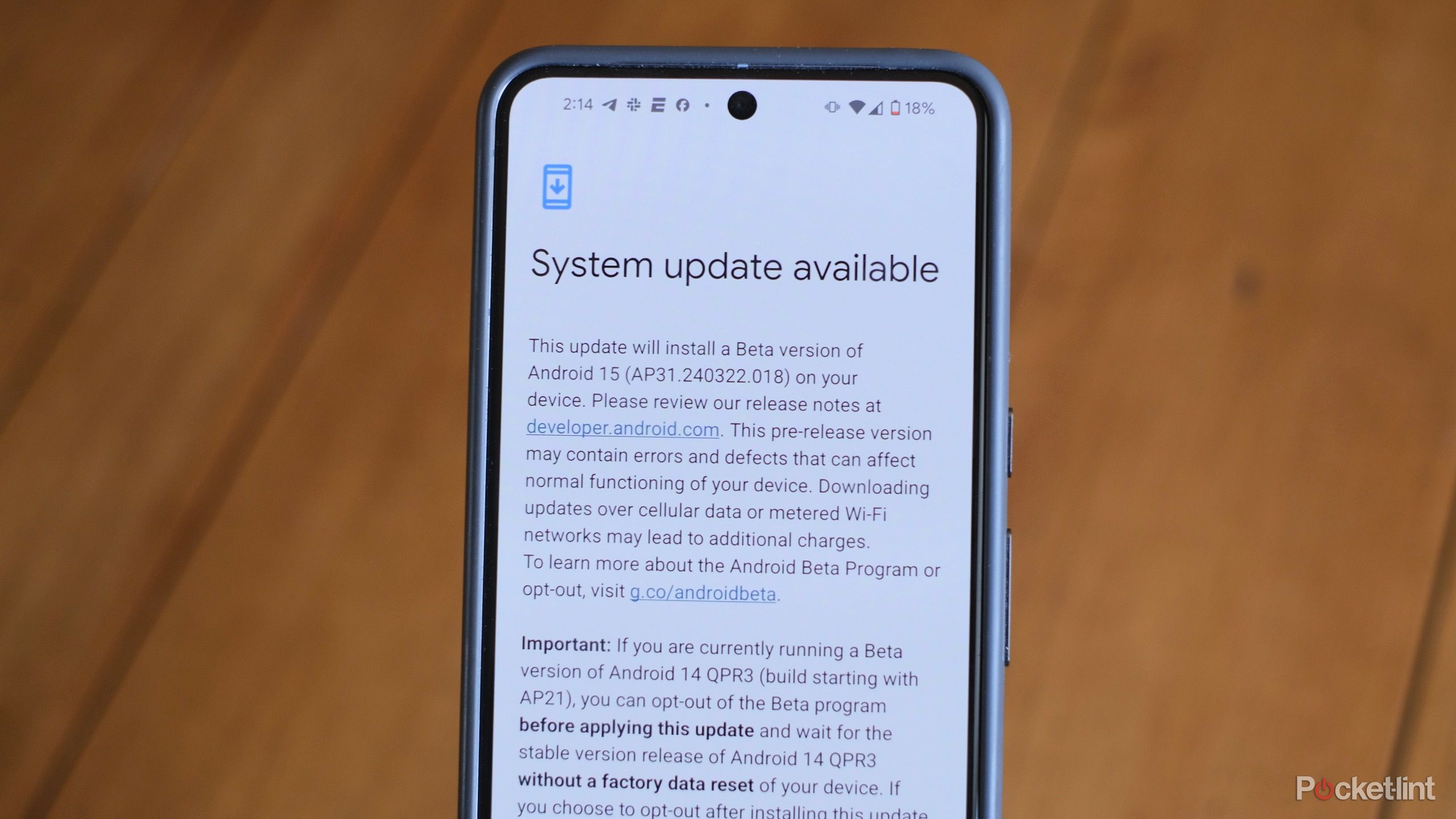 Motorola Edge photo leak shows 64-megapixel triple camera