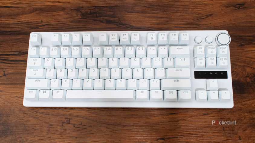 Razer BlackWidow V4 Pro review: the 75% configuration is here