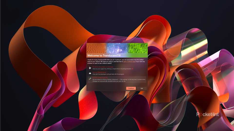 Here's how to make the taskbar transparent in Windows 11