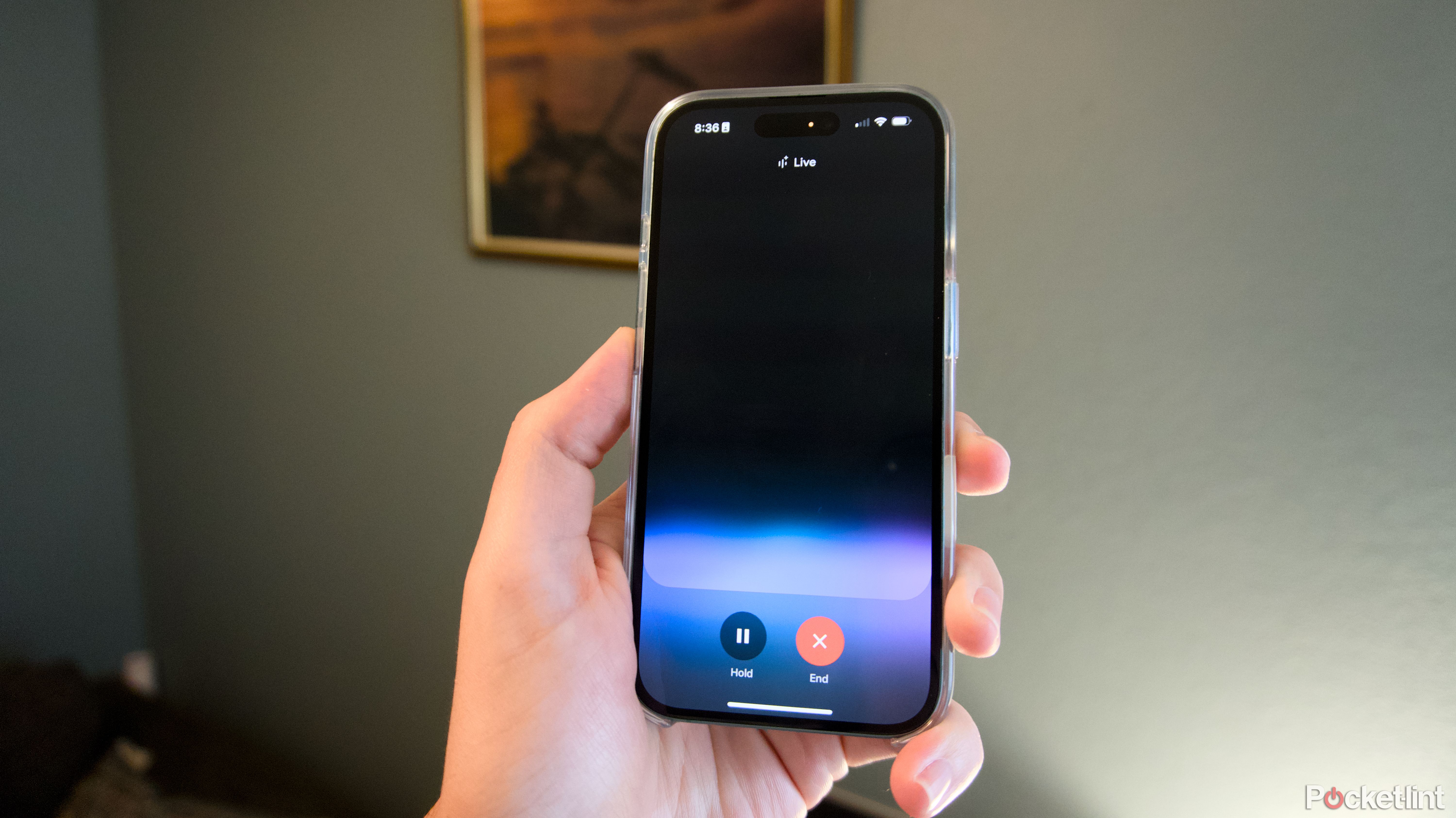 What's the difference between Gemini and Gemini Live?